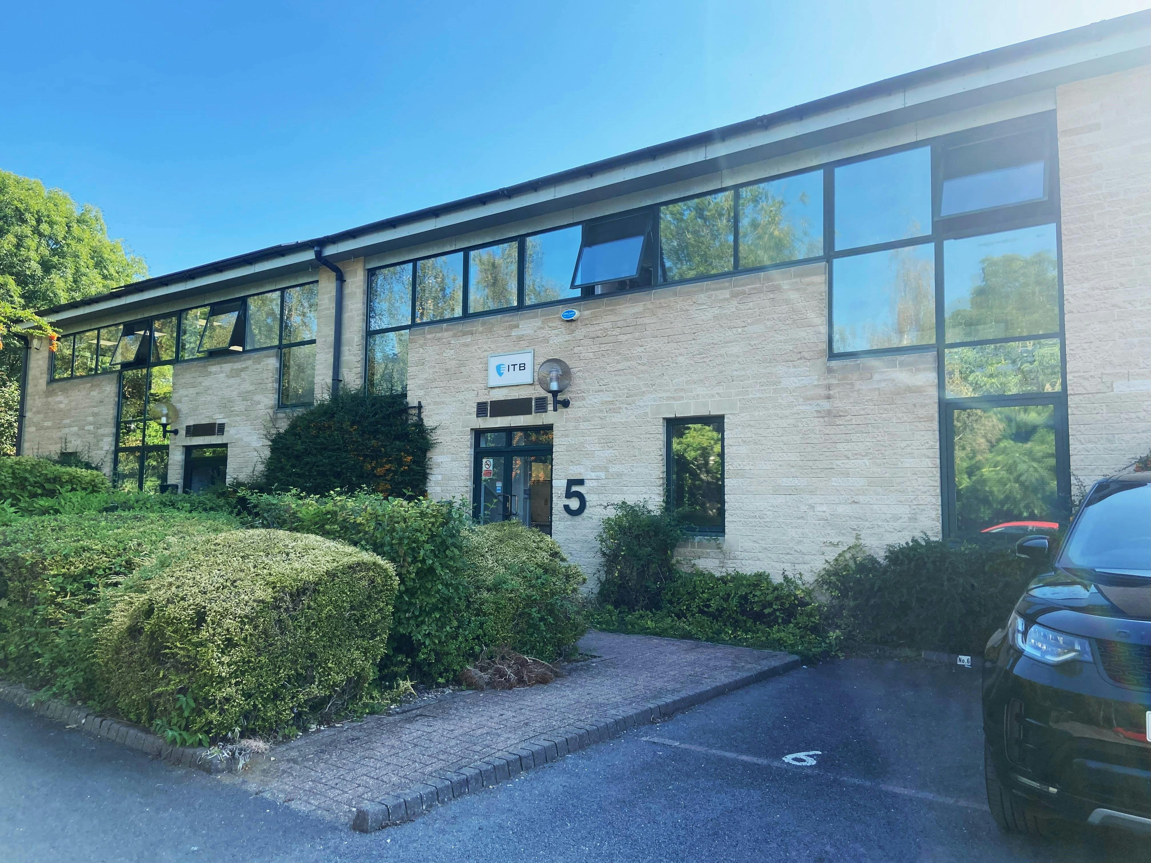 5 Fenlock Court, Witney, Office, To Let or For Sale - Conway