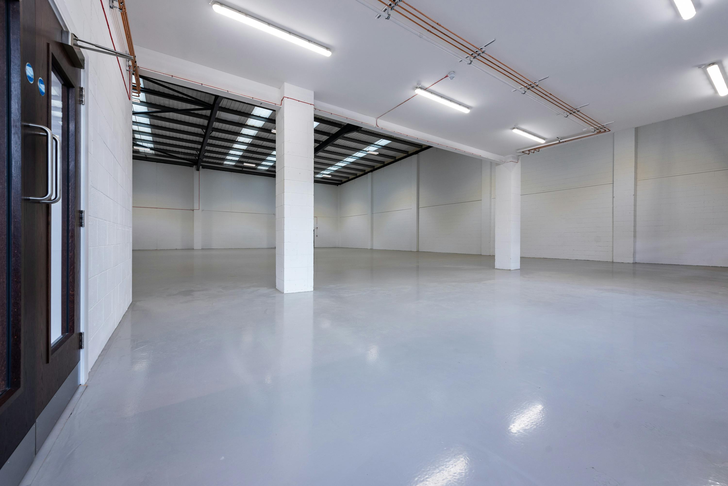 Unit 6 Barwell Business Park, Leatherhead Road, Chessington, Industrial ...
