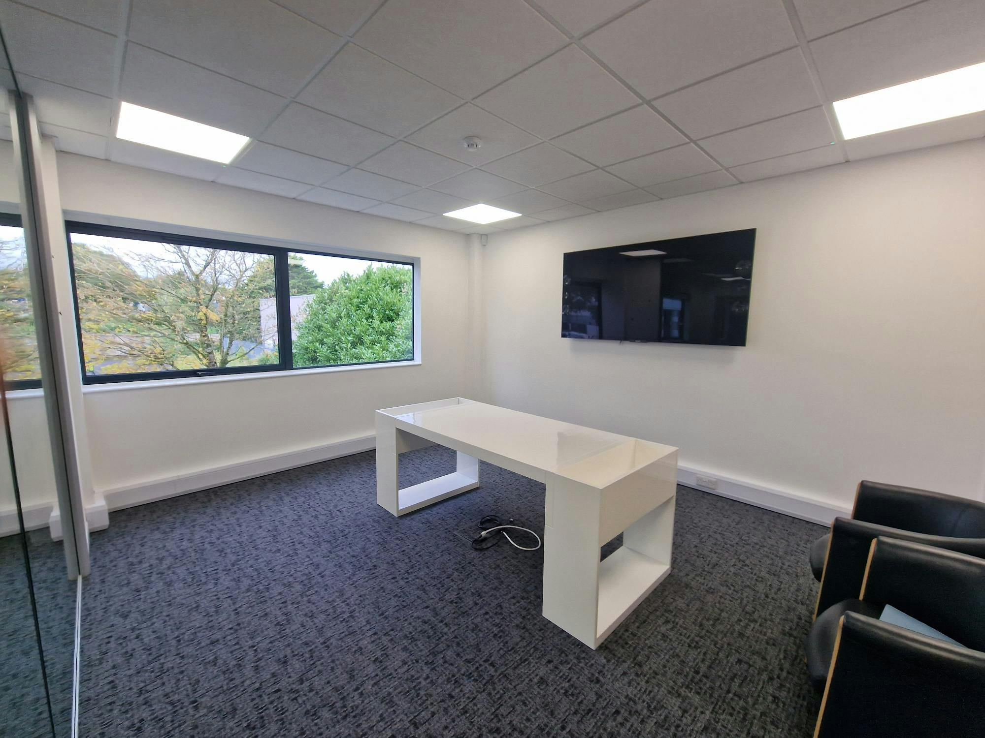 BMS House, Suite 4, Unit 5 Cartel Business Centre, Basingstoke, Office ...
