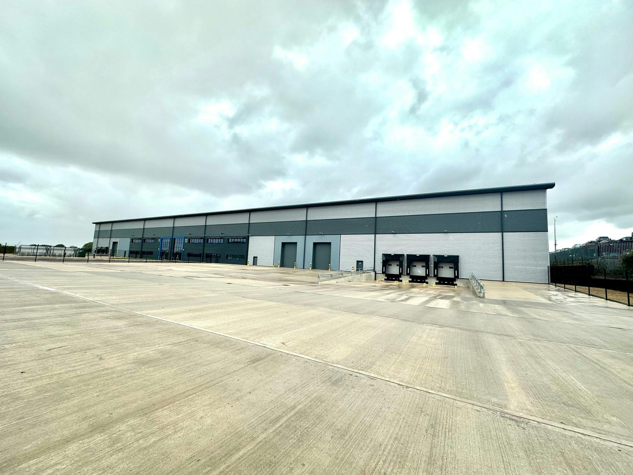 Rycote M40, Rycote M40, Thame, Distribution Warehouse, To Let - M1 ...