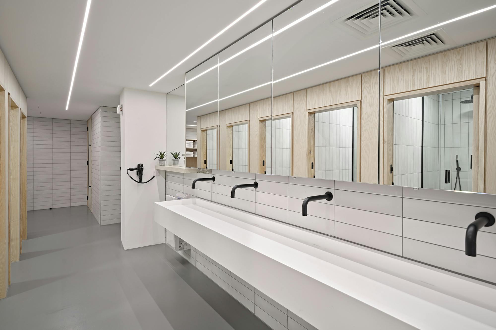 Greycoat Stores 10 Greycoat Place Cat A +, St. James's, SW1P 1SB ...