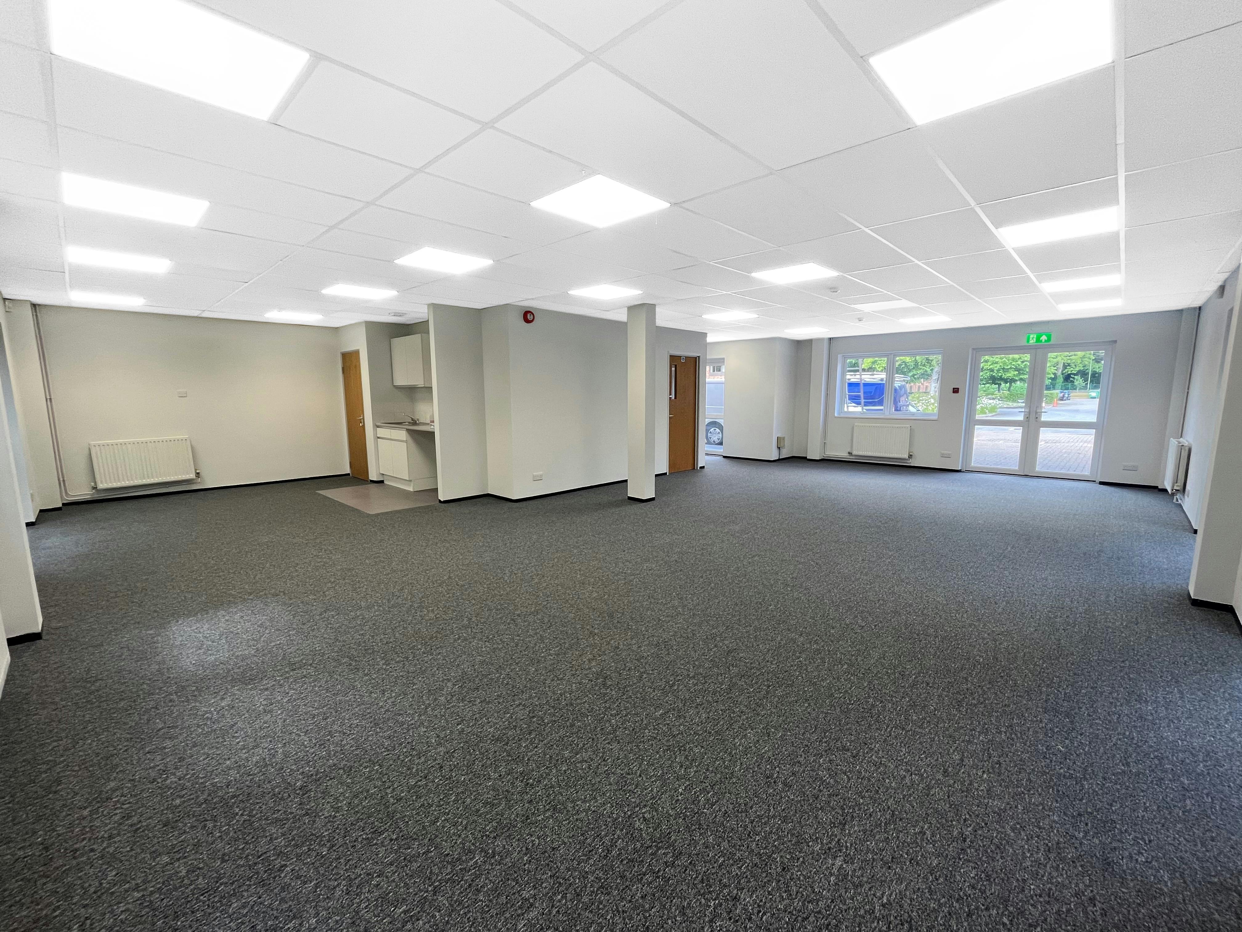 14 Roundway House, Chipping Norton, Office, To Let or For Sale ...