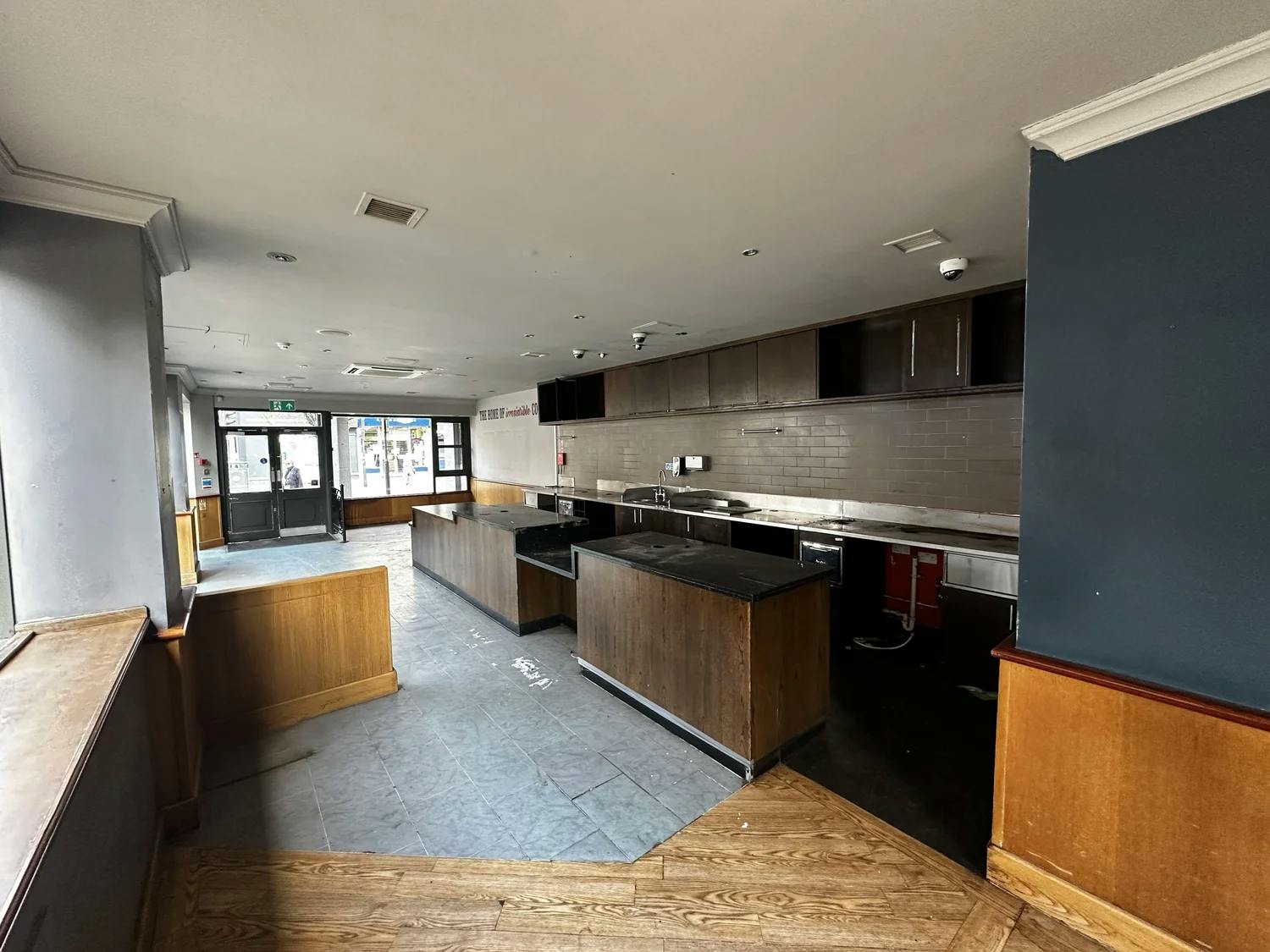 4 Scott Street, Perth, Retail, To Let - Smart & Co