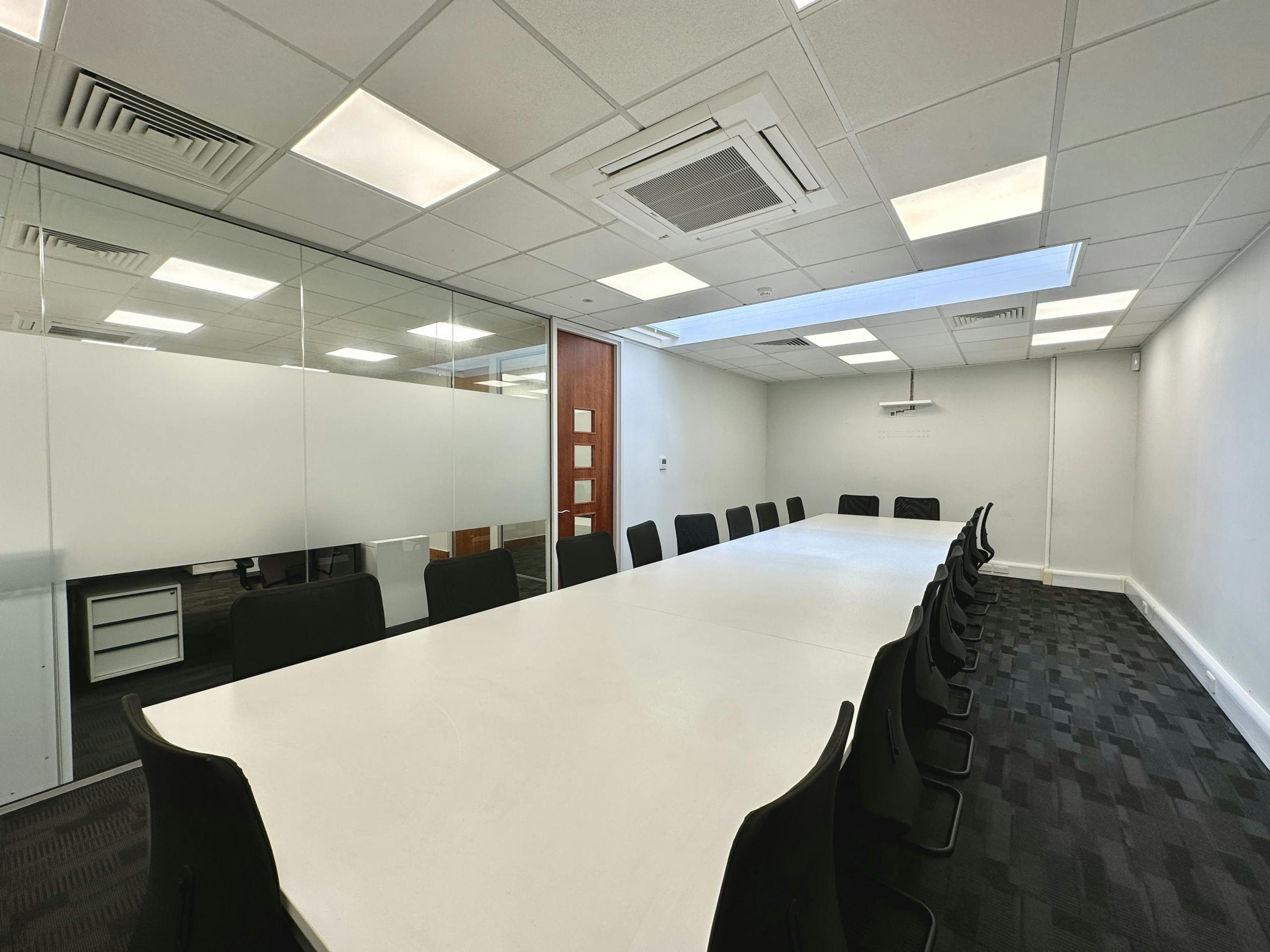 34, George Street, Luton, Office, To Let - S.R. Wood & Son