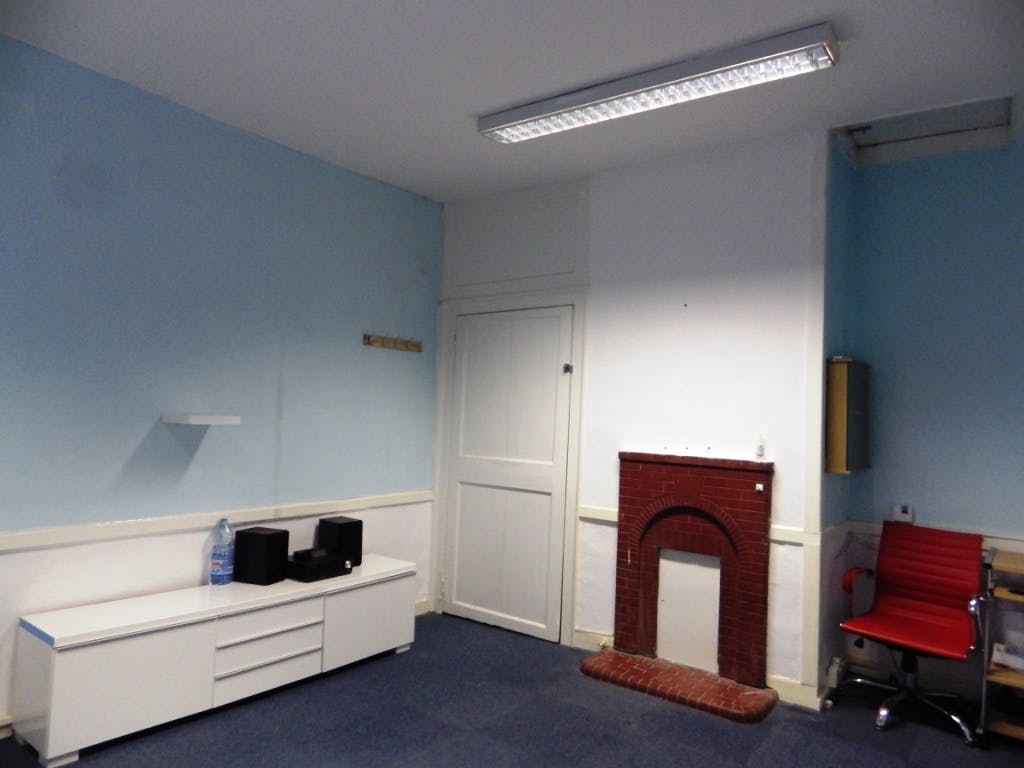 13 Church Street, Basingstoke, Retail, For Sale - BDT - AS