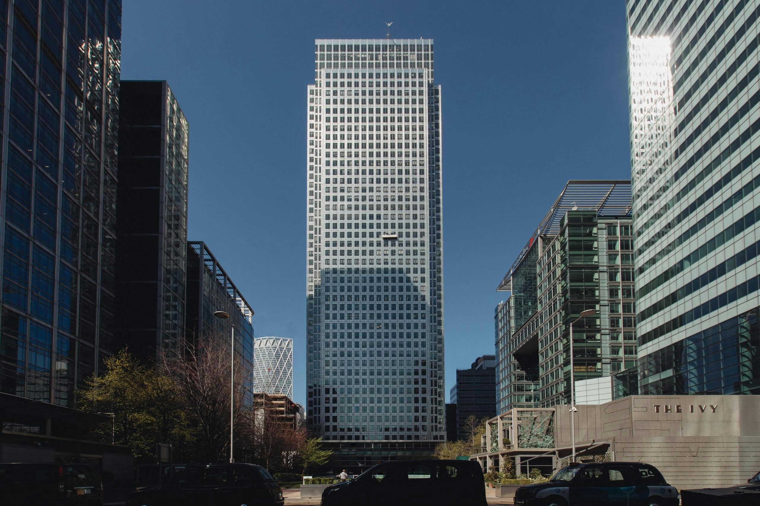 1 Canada Square - Daniel Watney