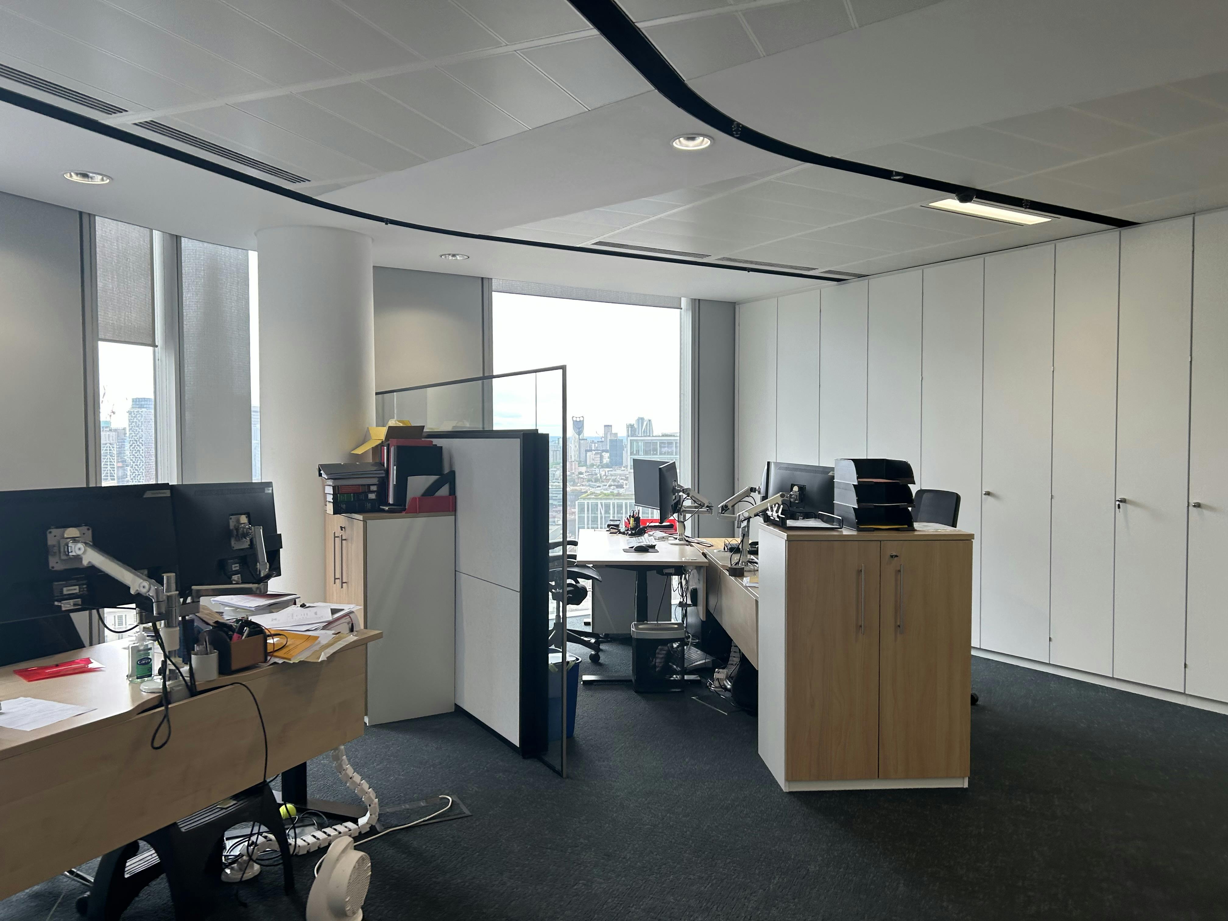 1 Angel Court, 1 Angel Court, London, Office, Lease Assignment