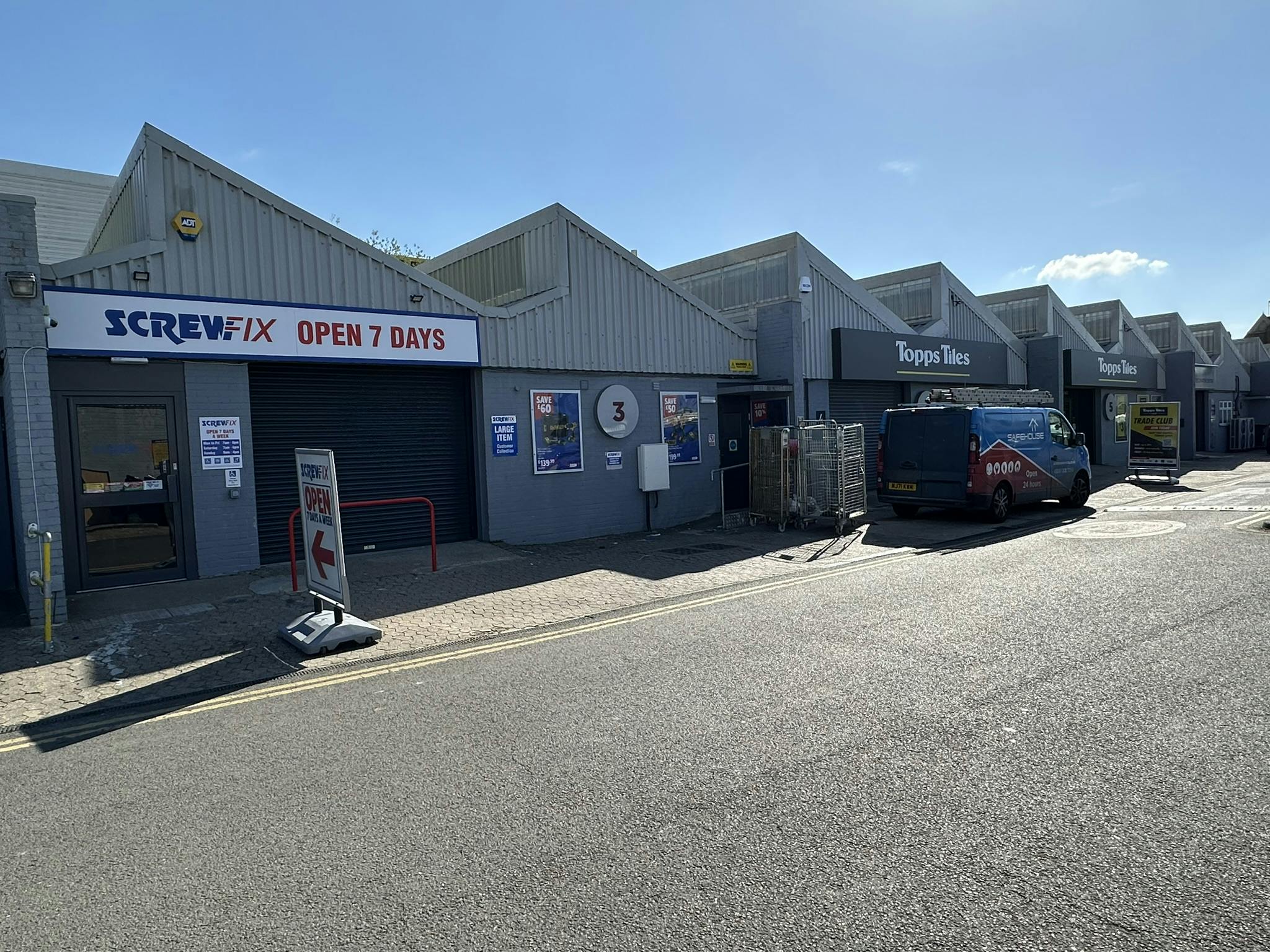 Unit 15 Zennor Trade Park, Balham, Industrial, To Let - Grant Mills ...
