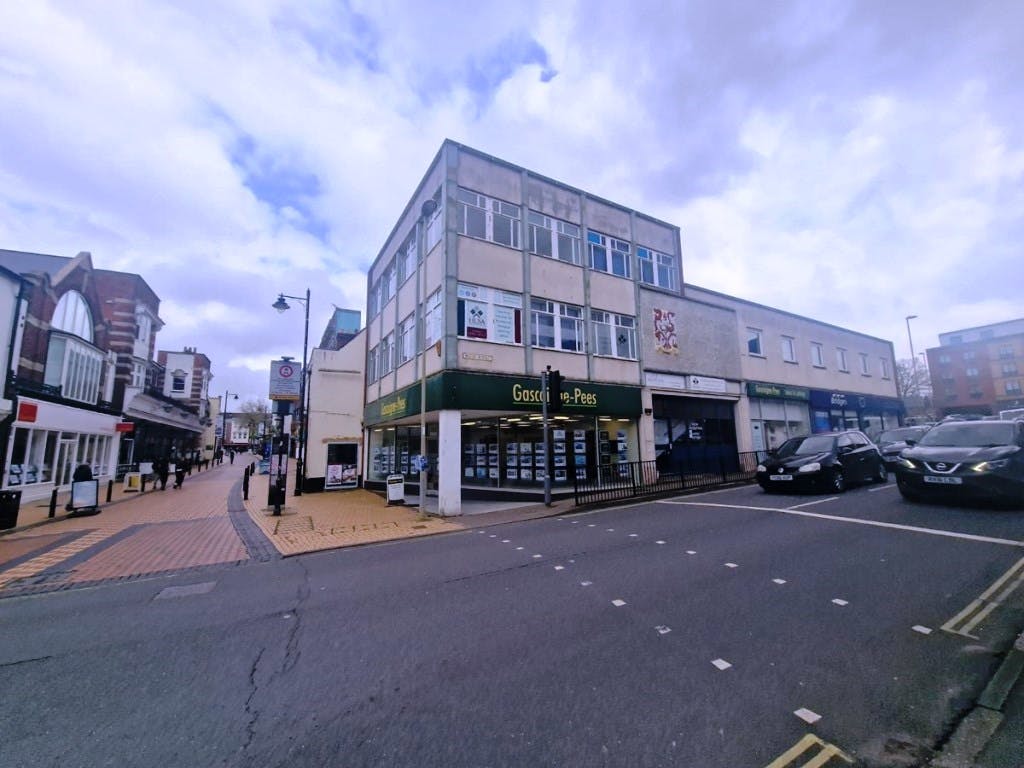 1st & 2nd Floors 35 Winchester Street, Basingstoke, Office, To Let ...