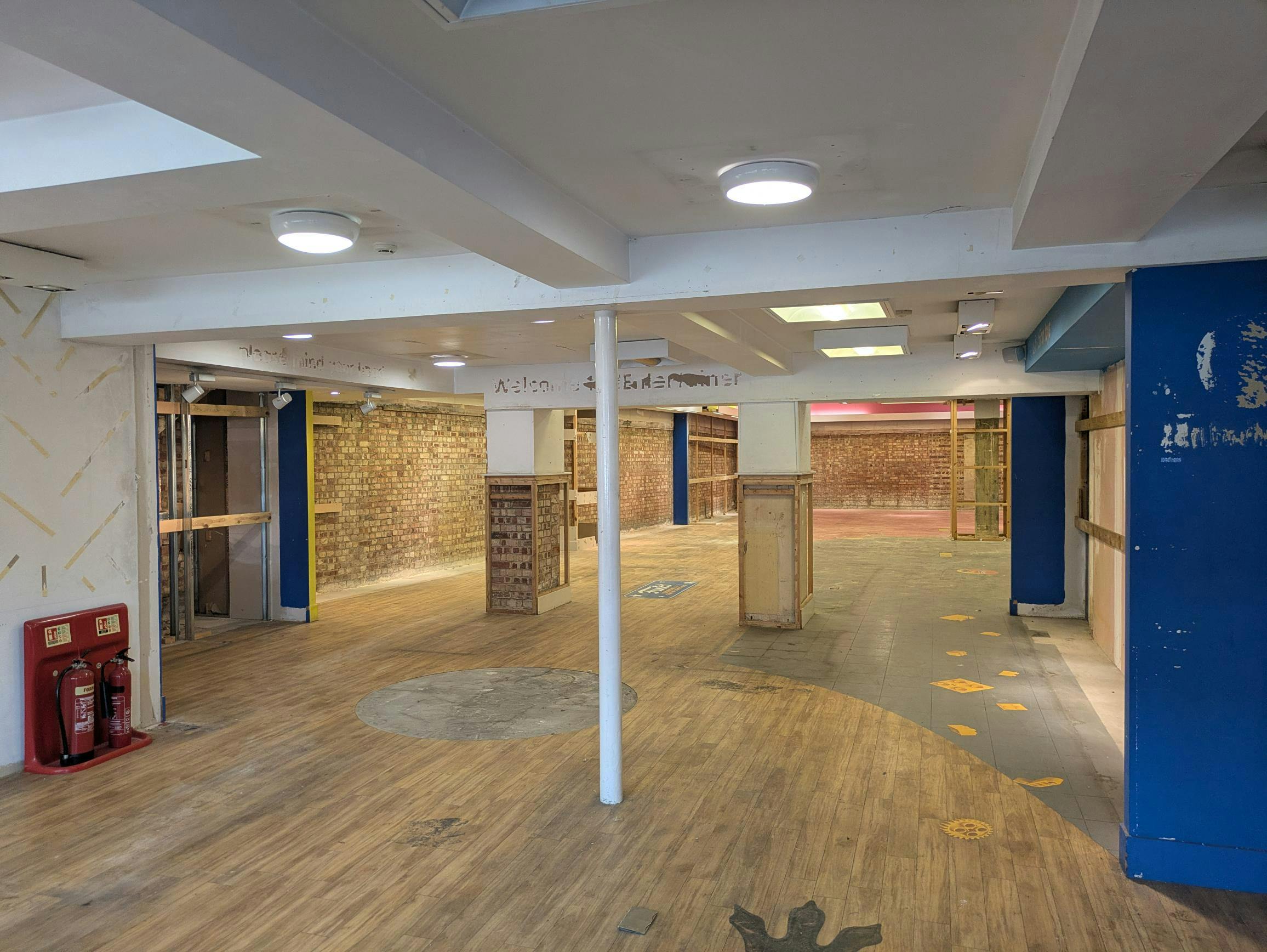 14 High Street, Haslemere, Retail, To Let
