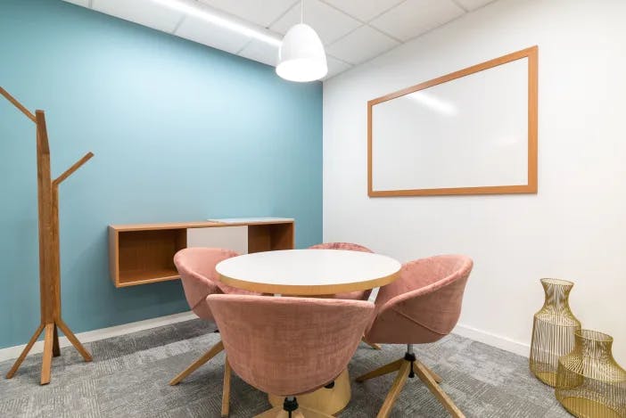 Regus Winnersh Triangle, Wharfedale Road, Building 220, Wokingham ...