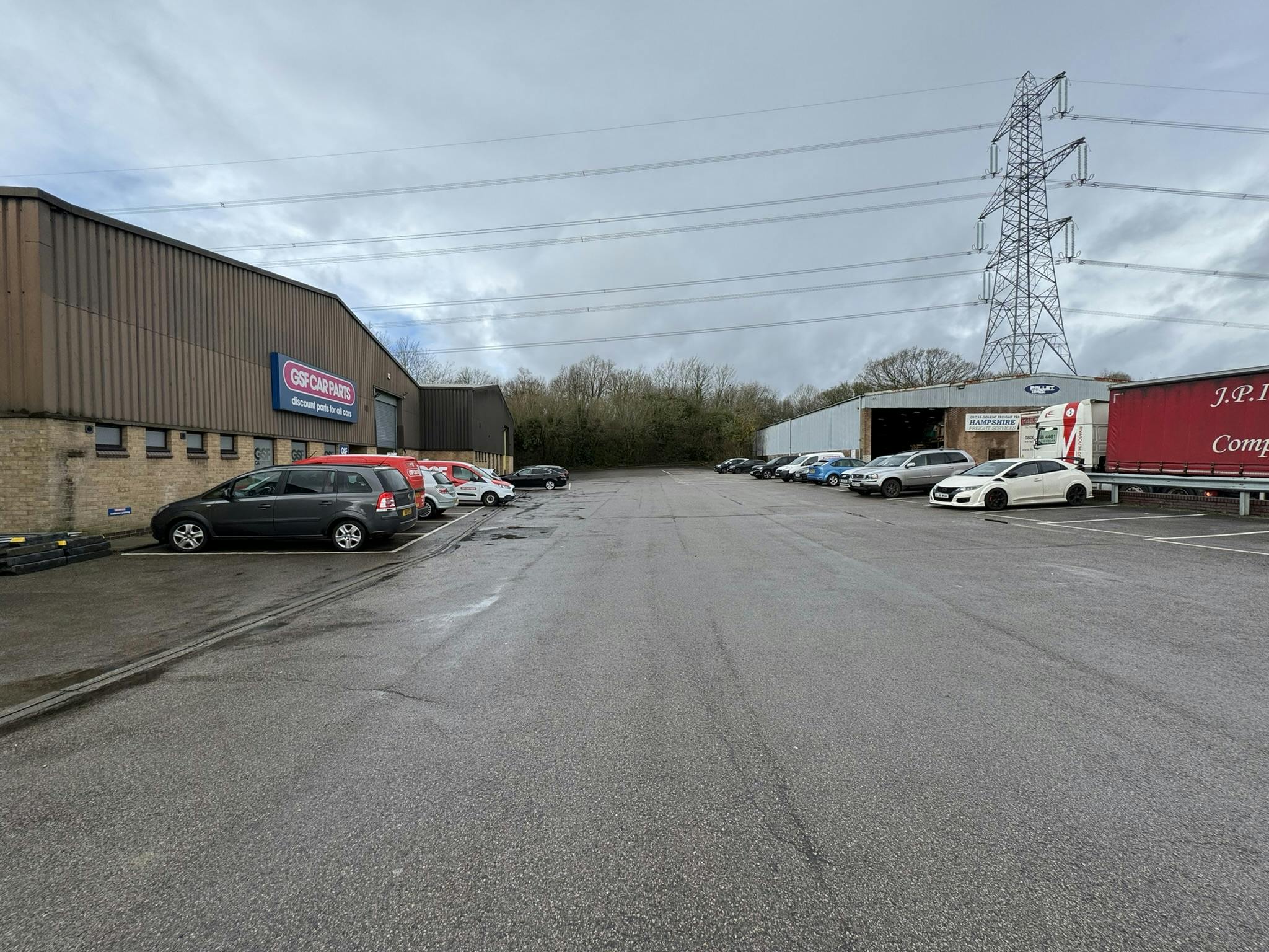 Unit 3 Peacock Trading Estate, Eastleigh, Industrial, To Let - Realest