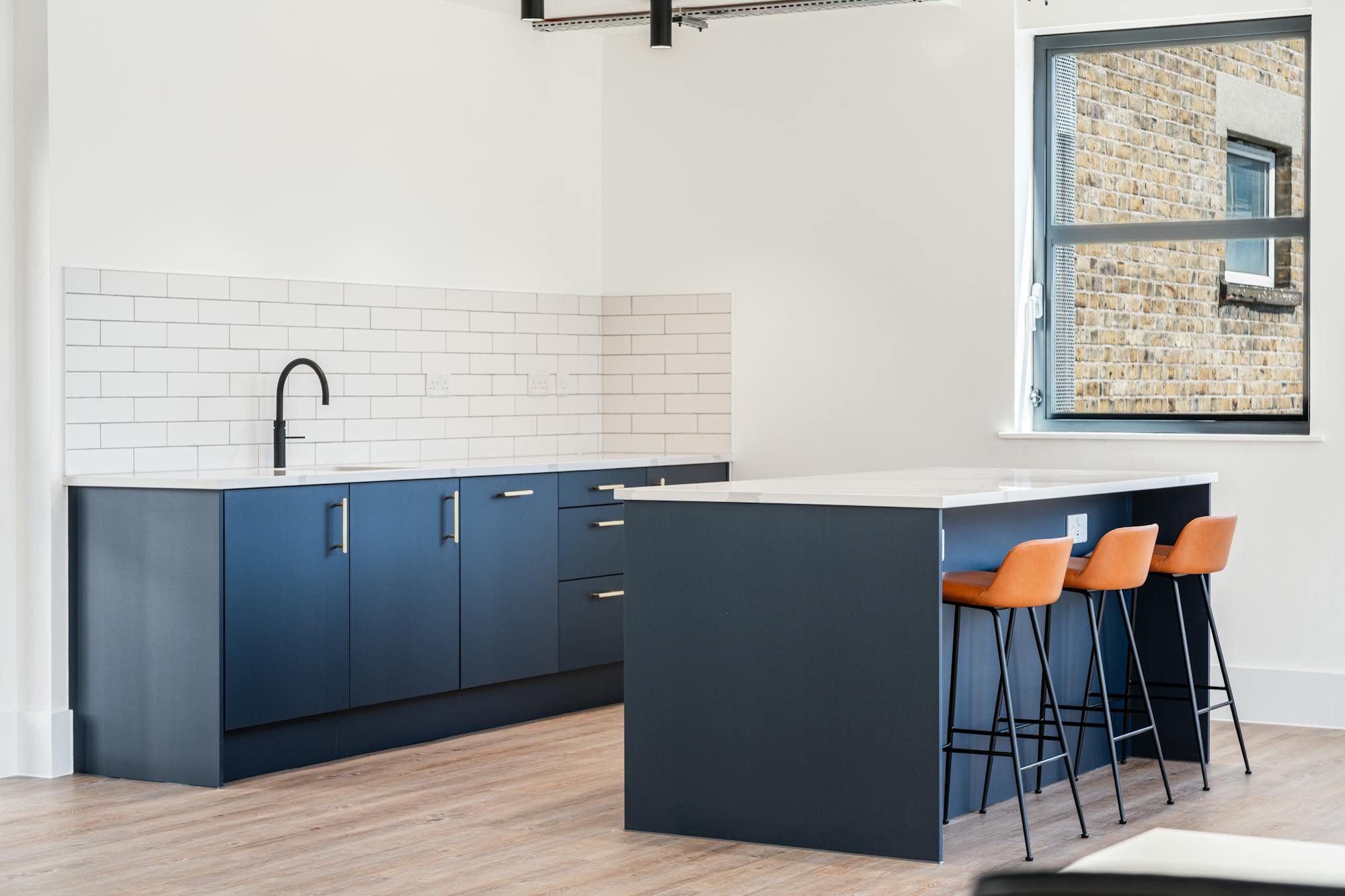 37 Dean Street, London, W1D 4PT available to rent via RX London