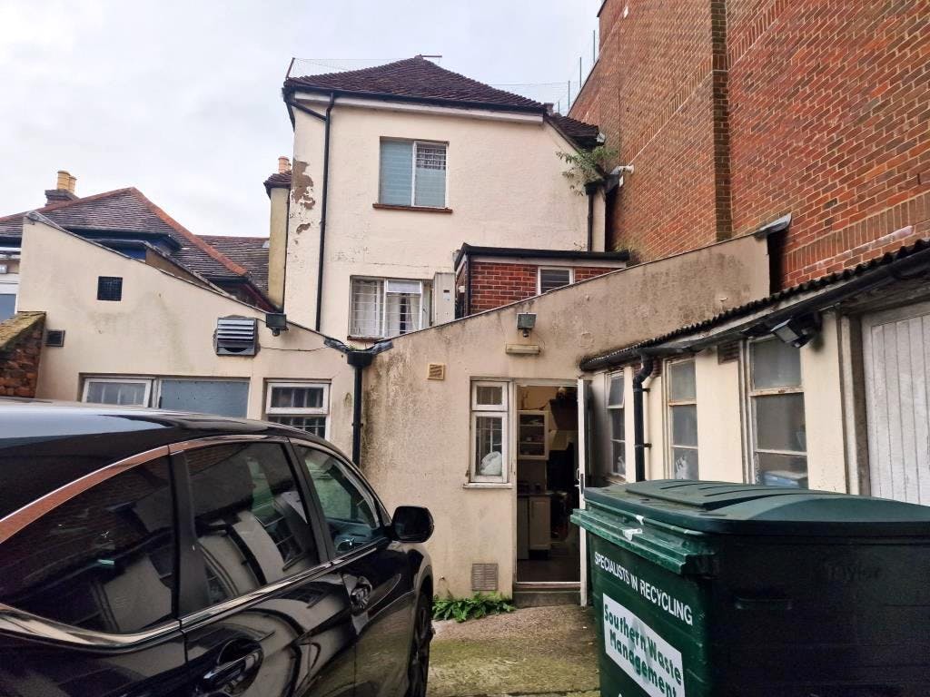 13 Church Street, Basingstoke, Retail, For Sale - BDT - AS