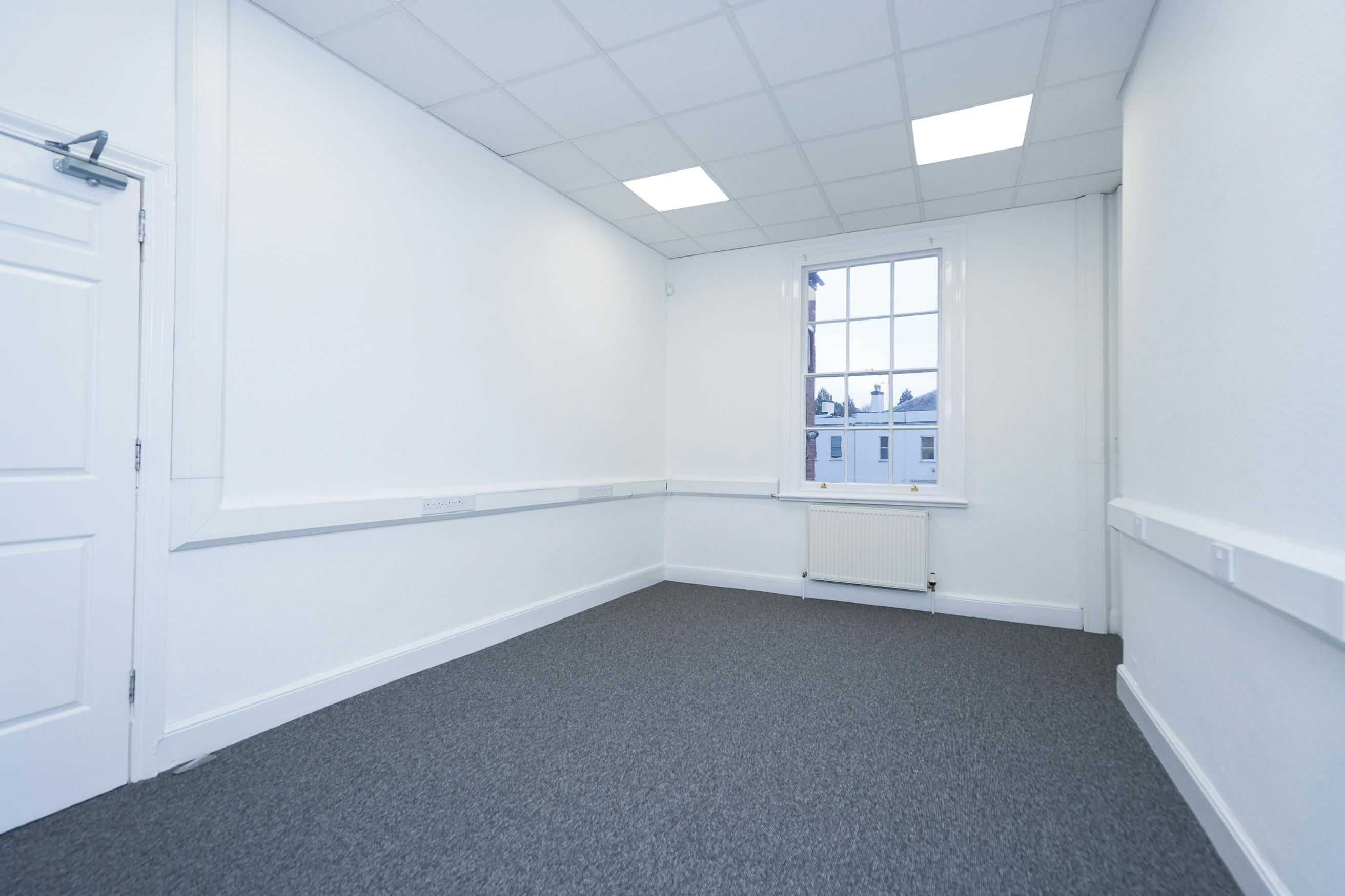 12 Hamilton Terrace, Leamington Spa, Office, To Let