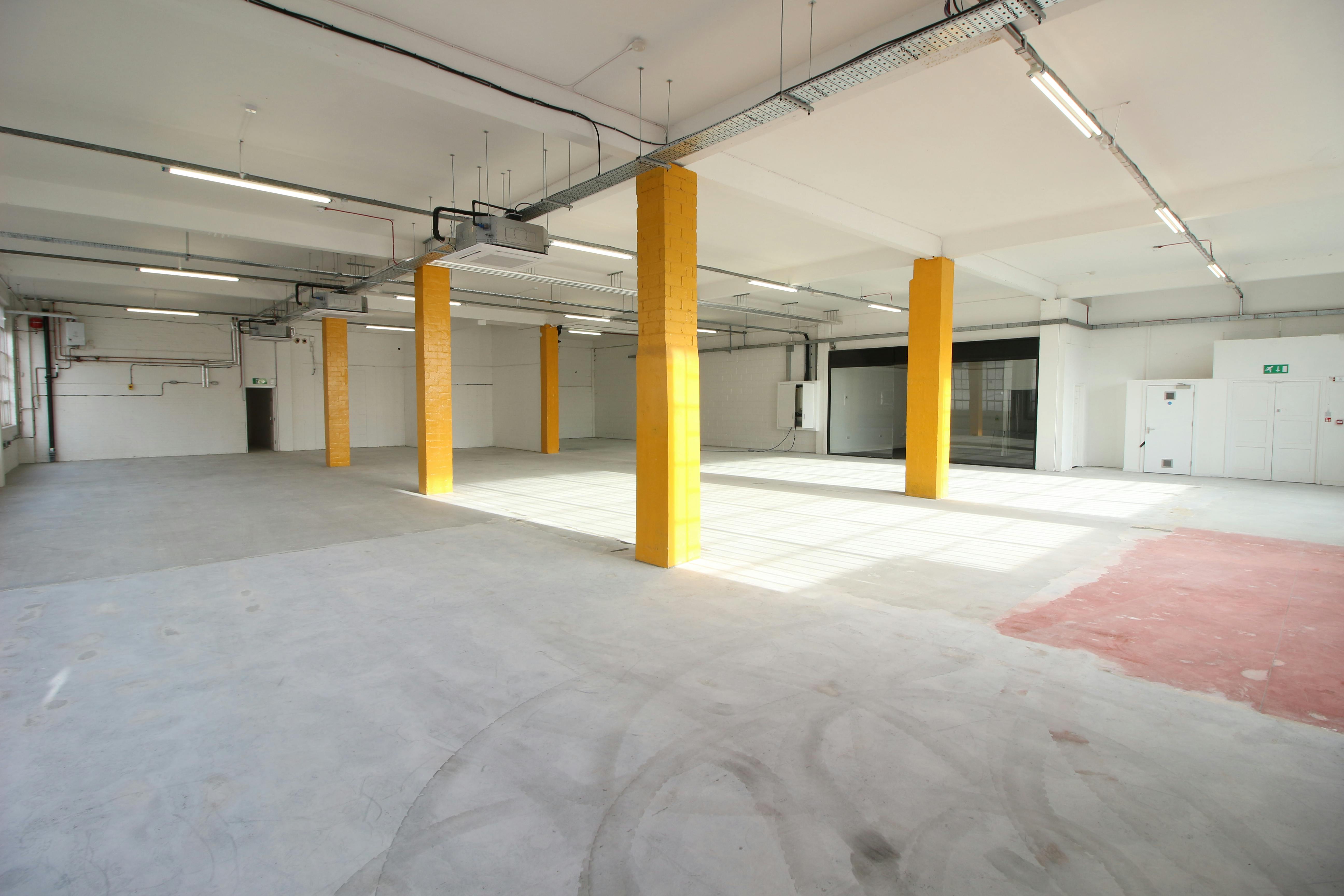 Unit 7 Ground Floor Courtenay Road, Wembley, Industrial / Warehouse, To ...