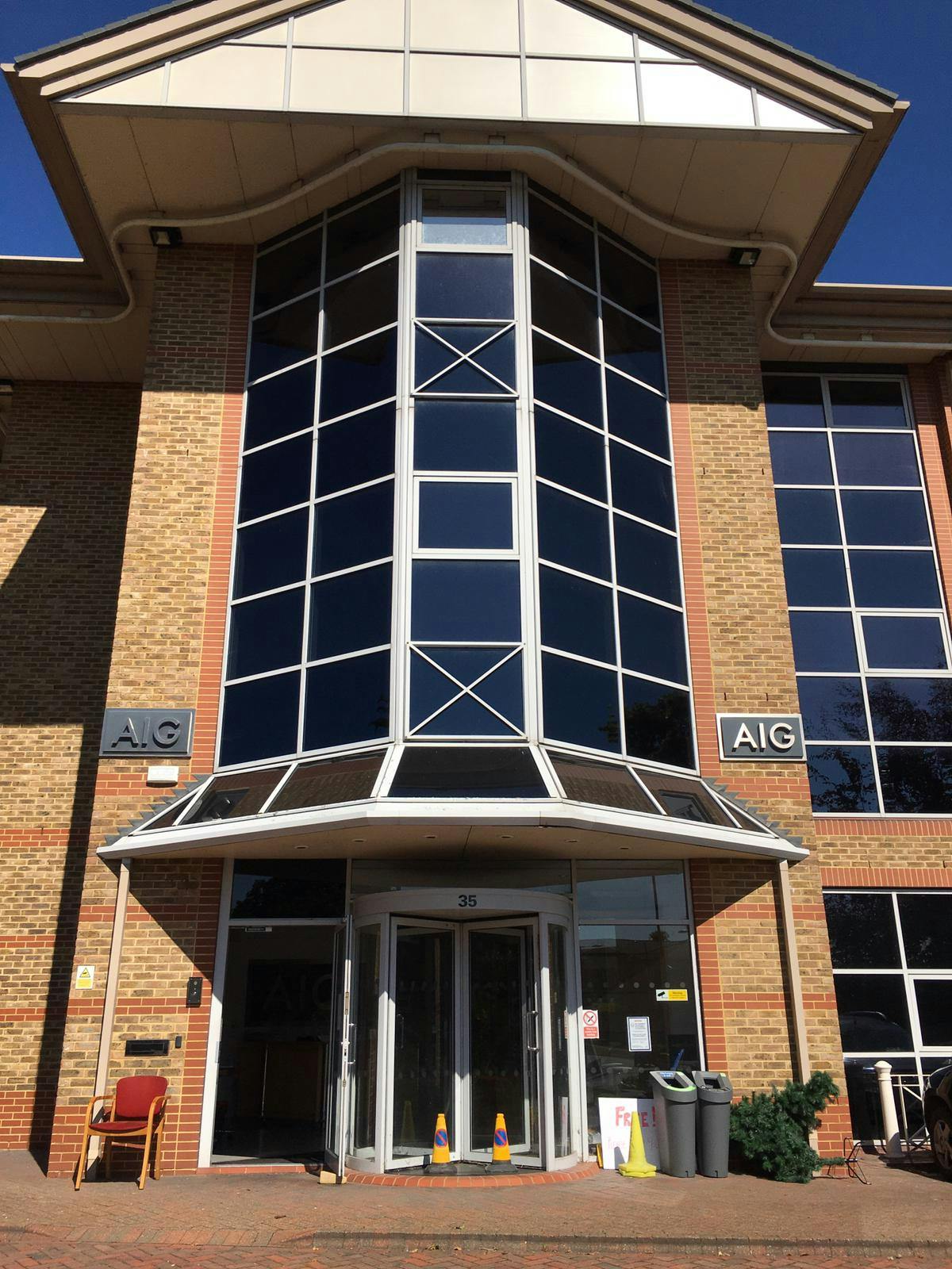 35 London Road, Reigate, Offices, To Let - Ryan