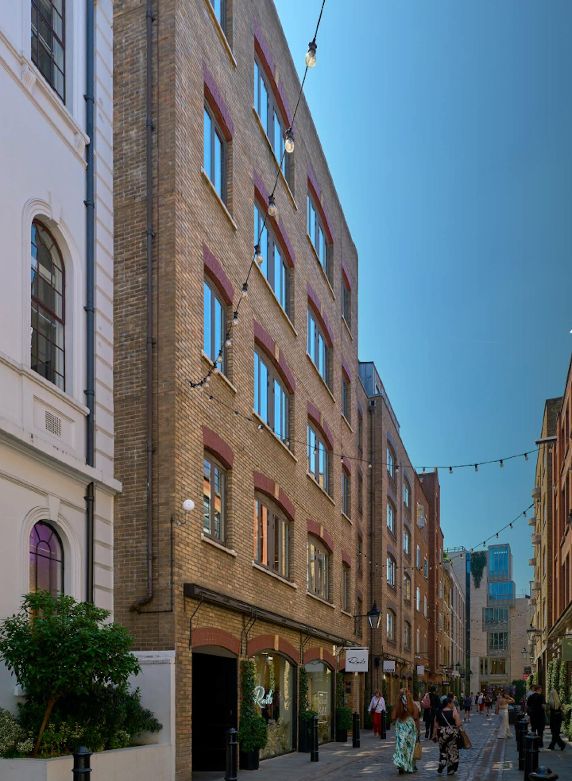 14 Floral Street, Covent Garden, WC2E 9DH available to rent via RX London