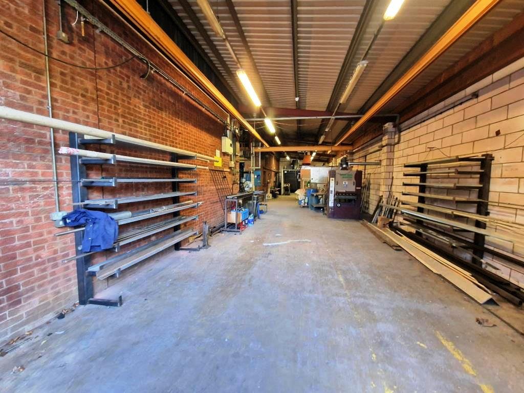 1 Vickers Business Centre, Basingstoke, Industrial / Industrial, To Let ...