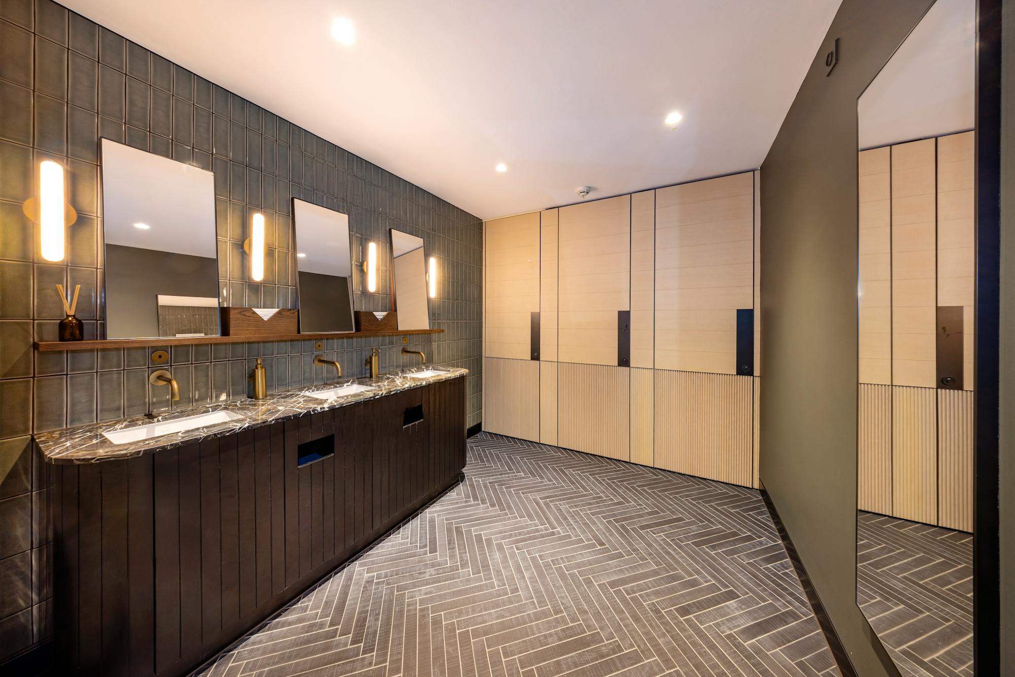 45 Pall Mall, London, SW1Y 5JG available to rent via RX London