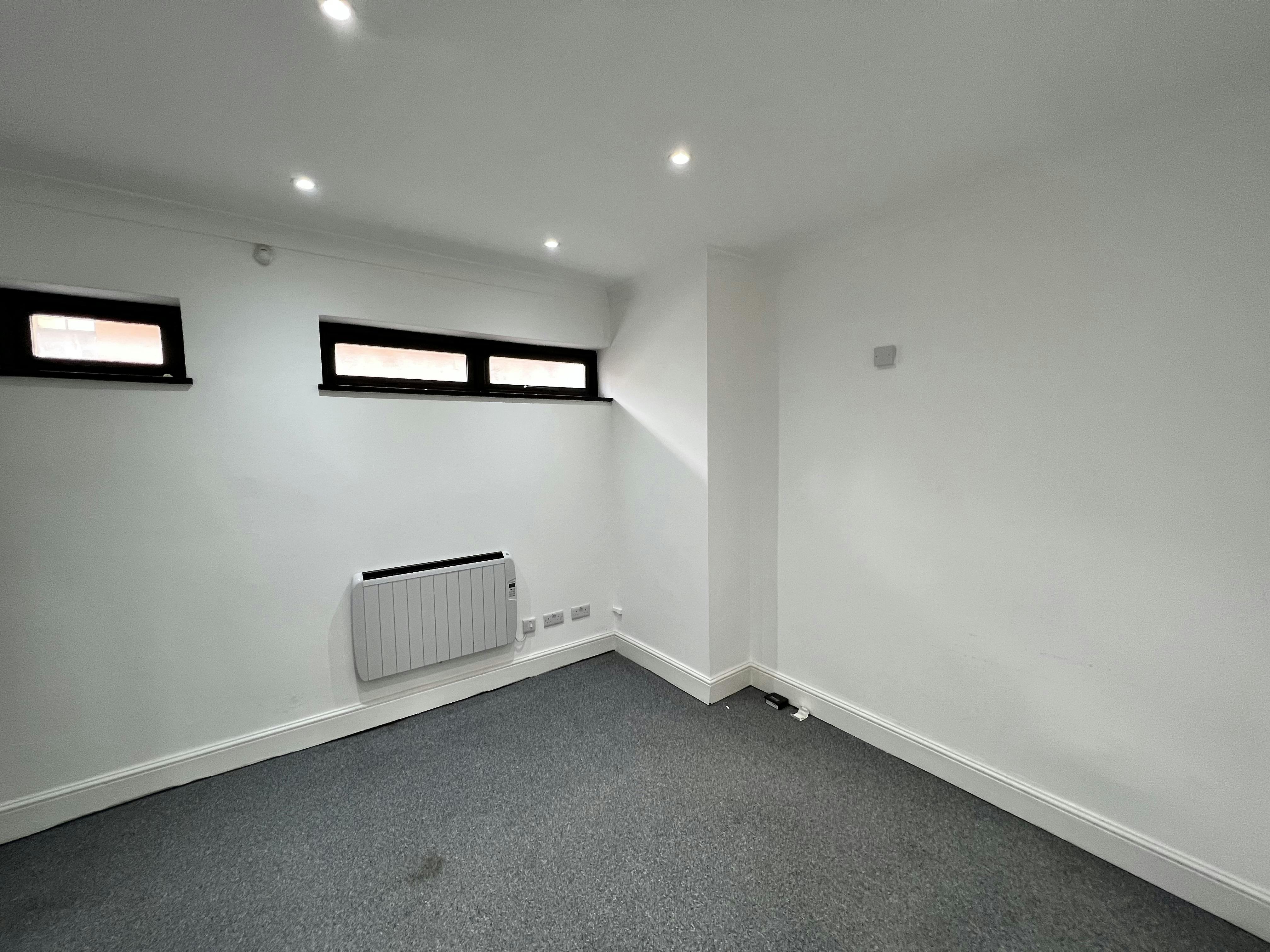 6 Beatty House, London, Offices, To Let or For Sale - Cherryman