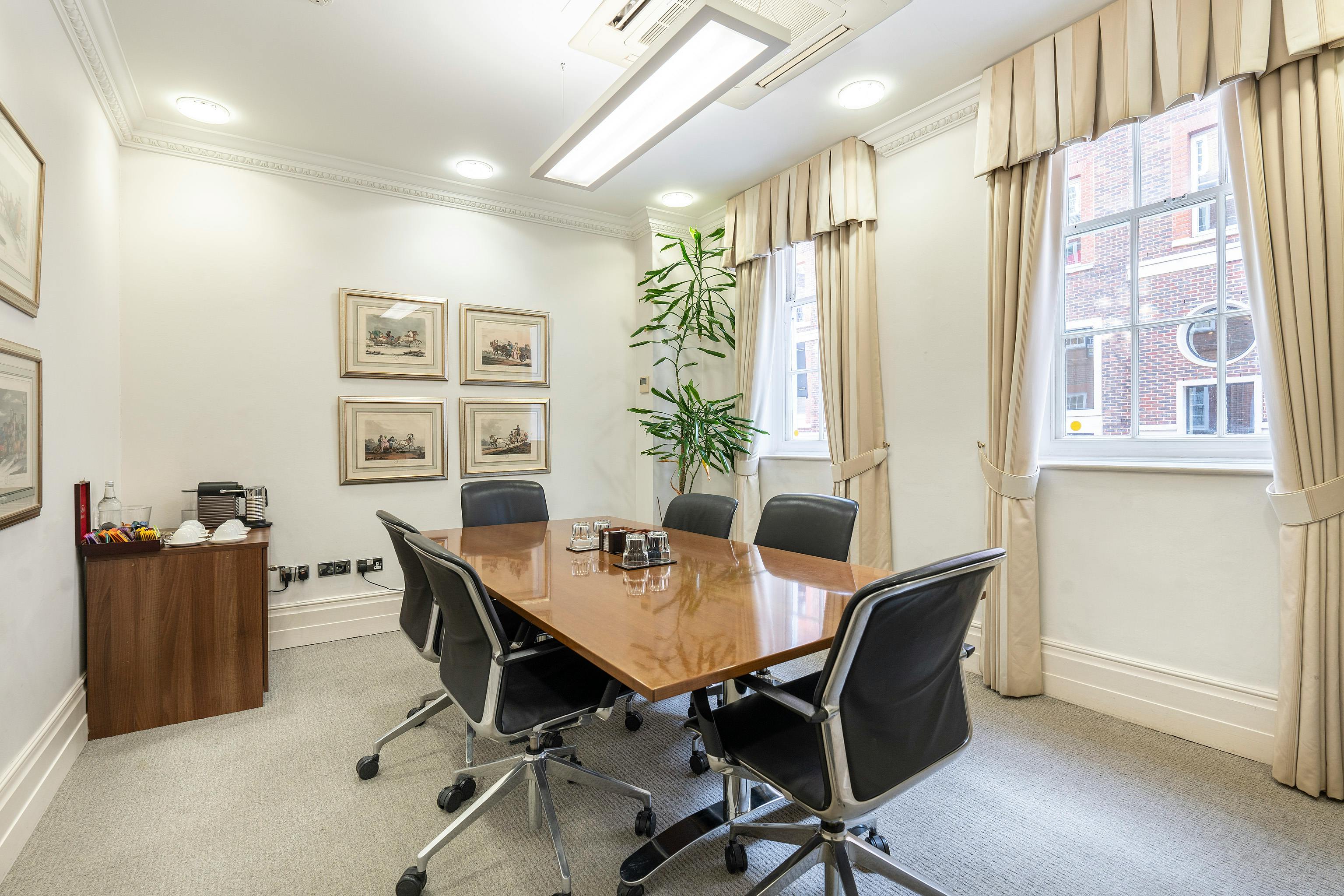 3 Gough Square, London, Office, To Let - Mellersh & Harding