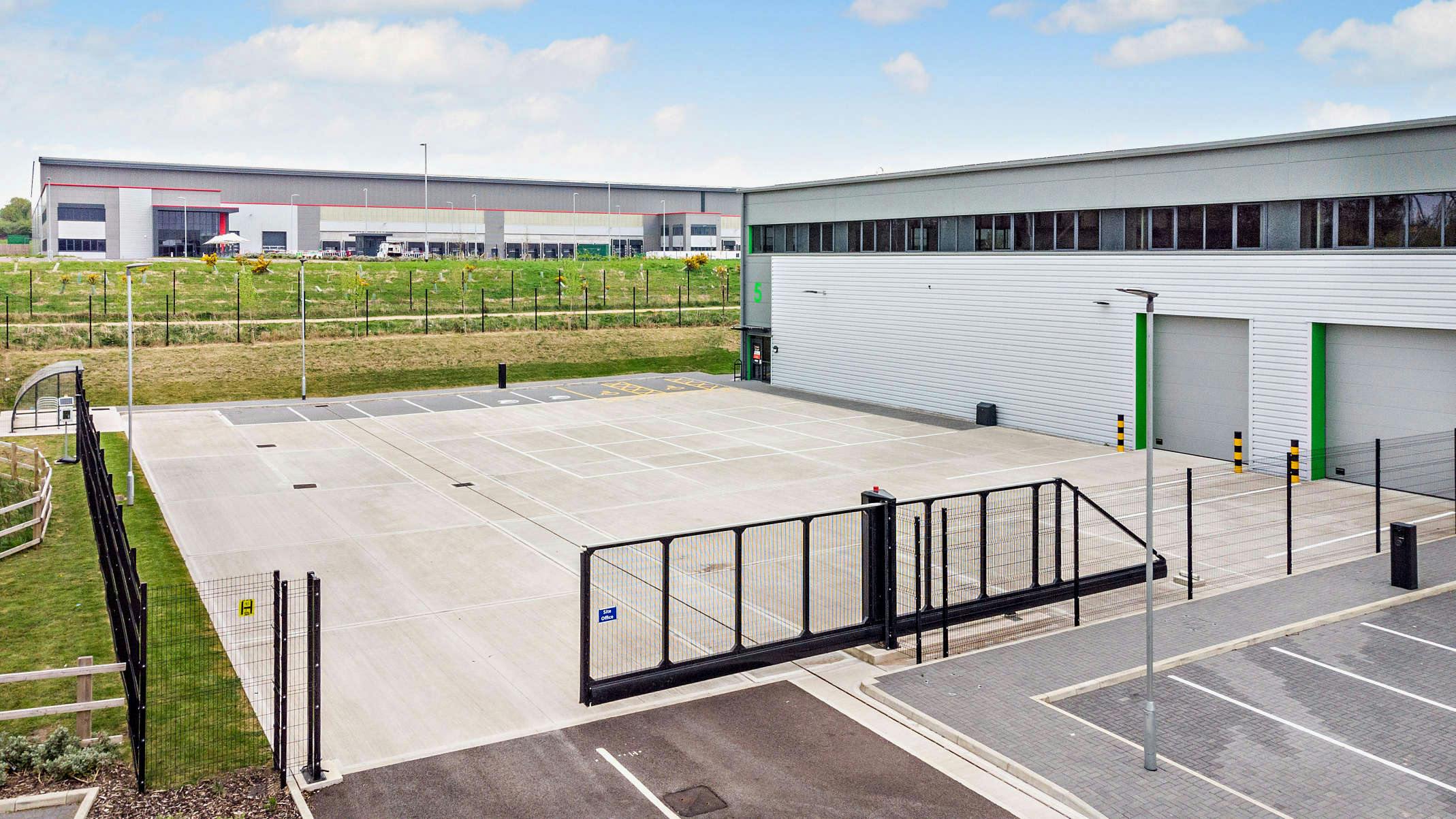 Broadway Central, Lydia Becker Way, Oldham, Industrial, To Let - Box4 ...