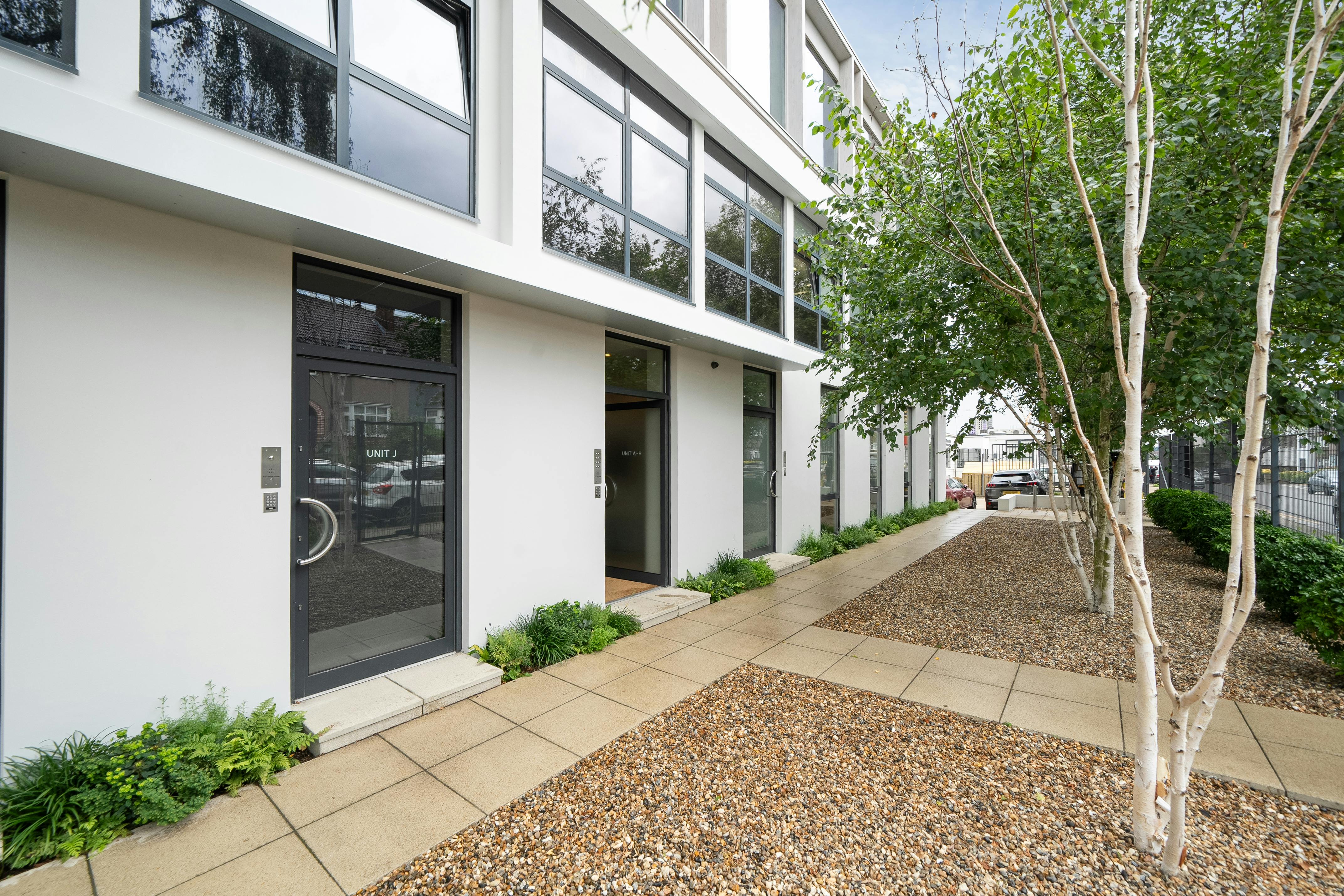 New Wave House, London, Office, To Let