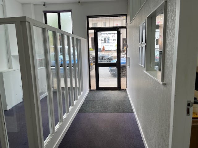 25 Sinclair Drive, Glasgow, Offices / Retail, To Let - G M Brown ...