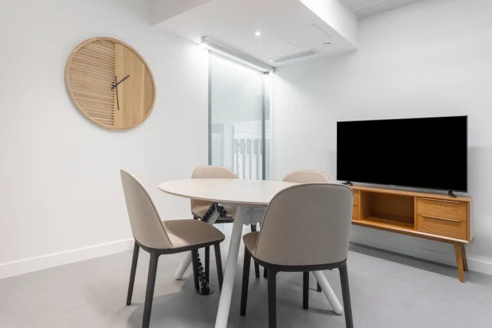 Regus Winnersh Triangle, Wharfedale Road, Building 220, Wokingham ...