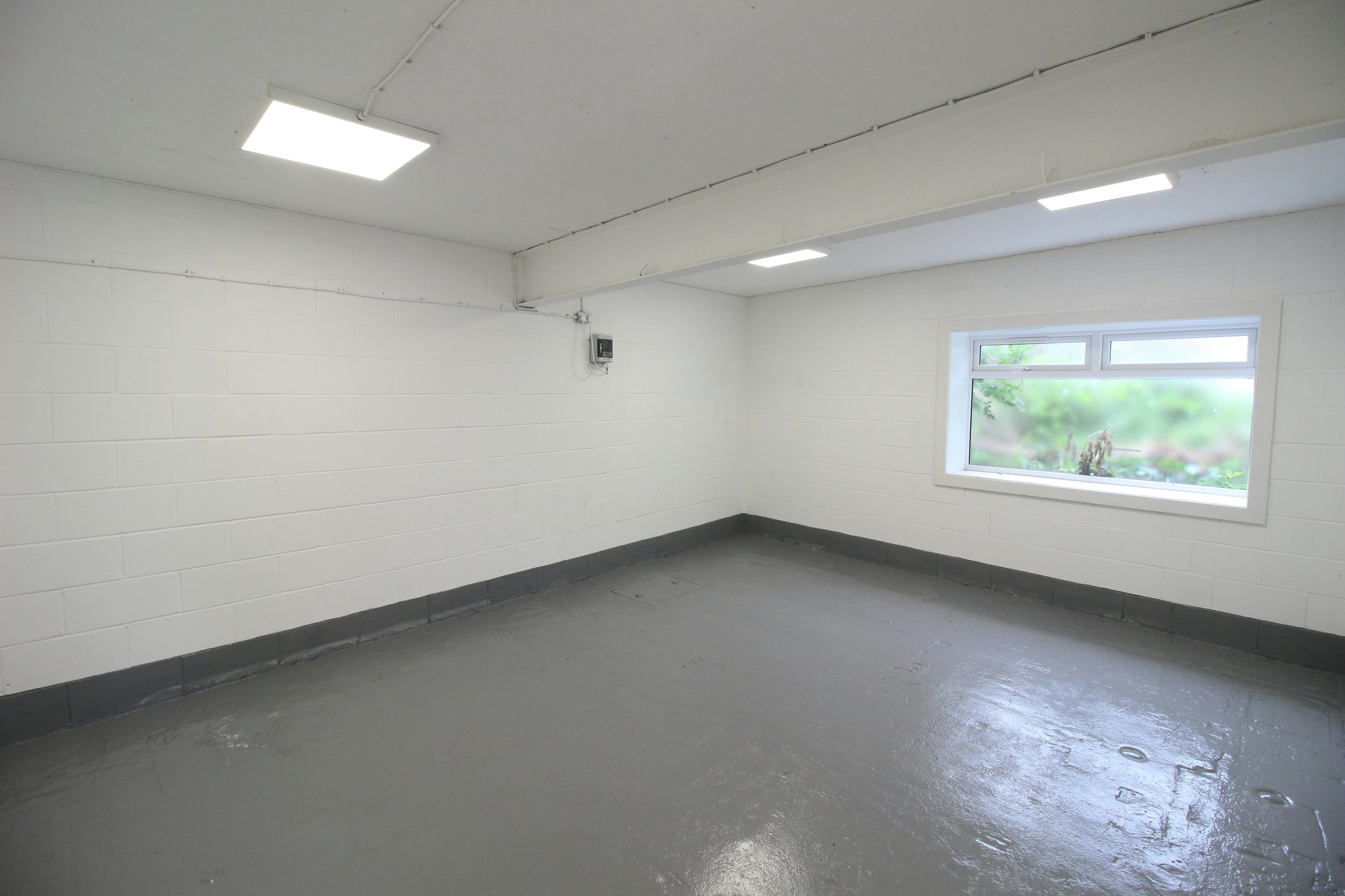 Unit 4A, Atlas Business Centre, Staples Corner, Industrial / Warehouse ...