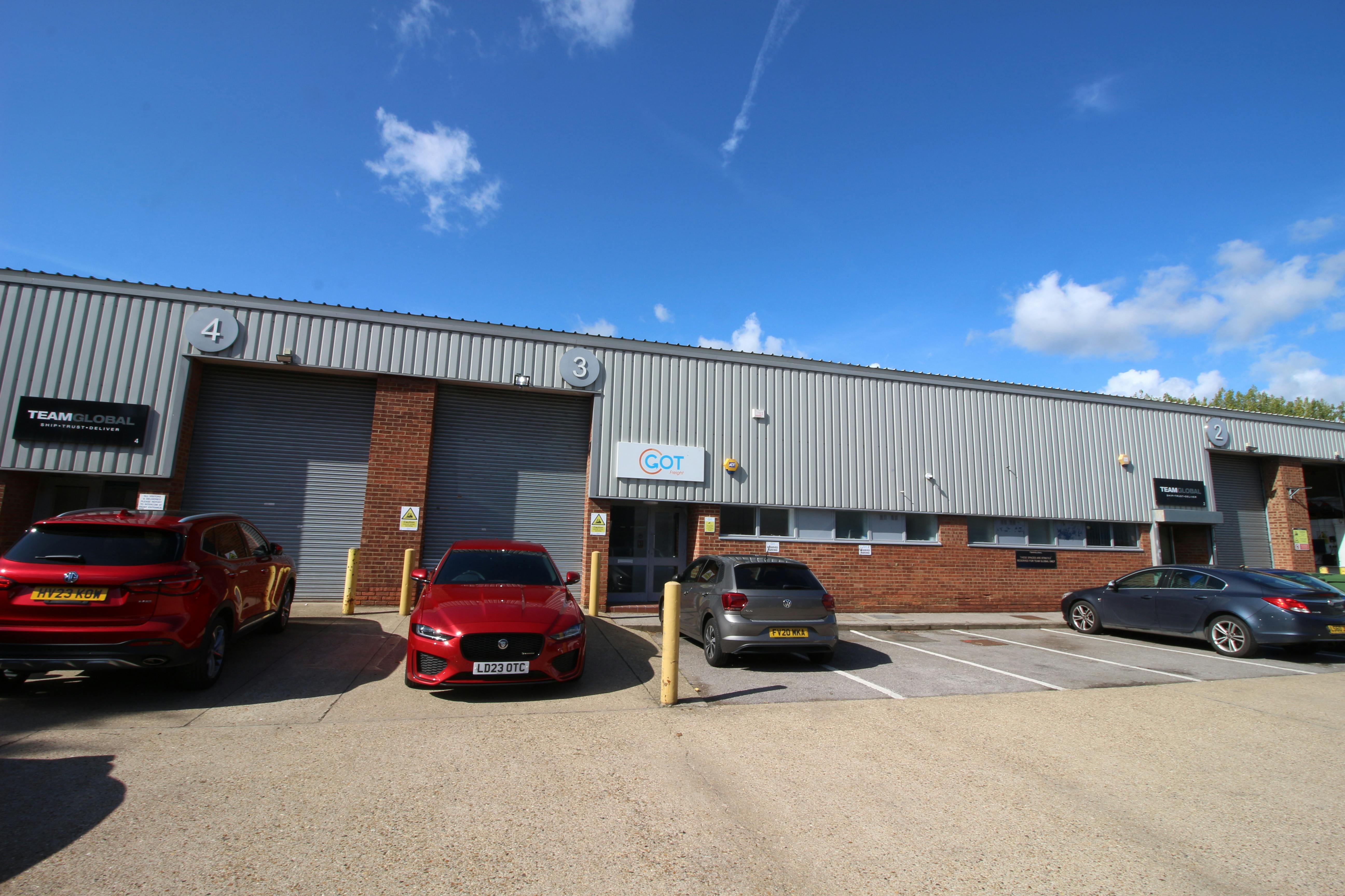 Unit 3, Britannia Industrial Estate, Poyle, Industrial / Warehouse, To ...