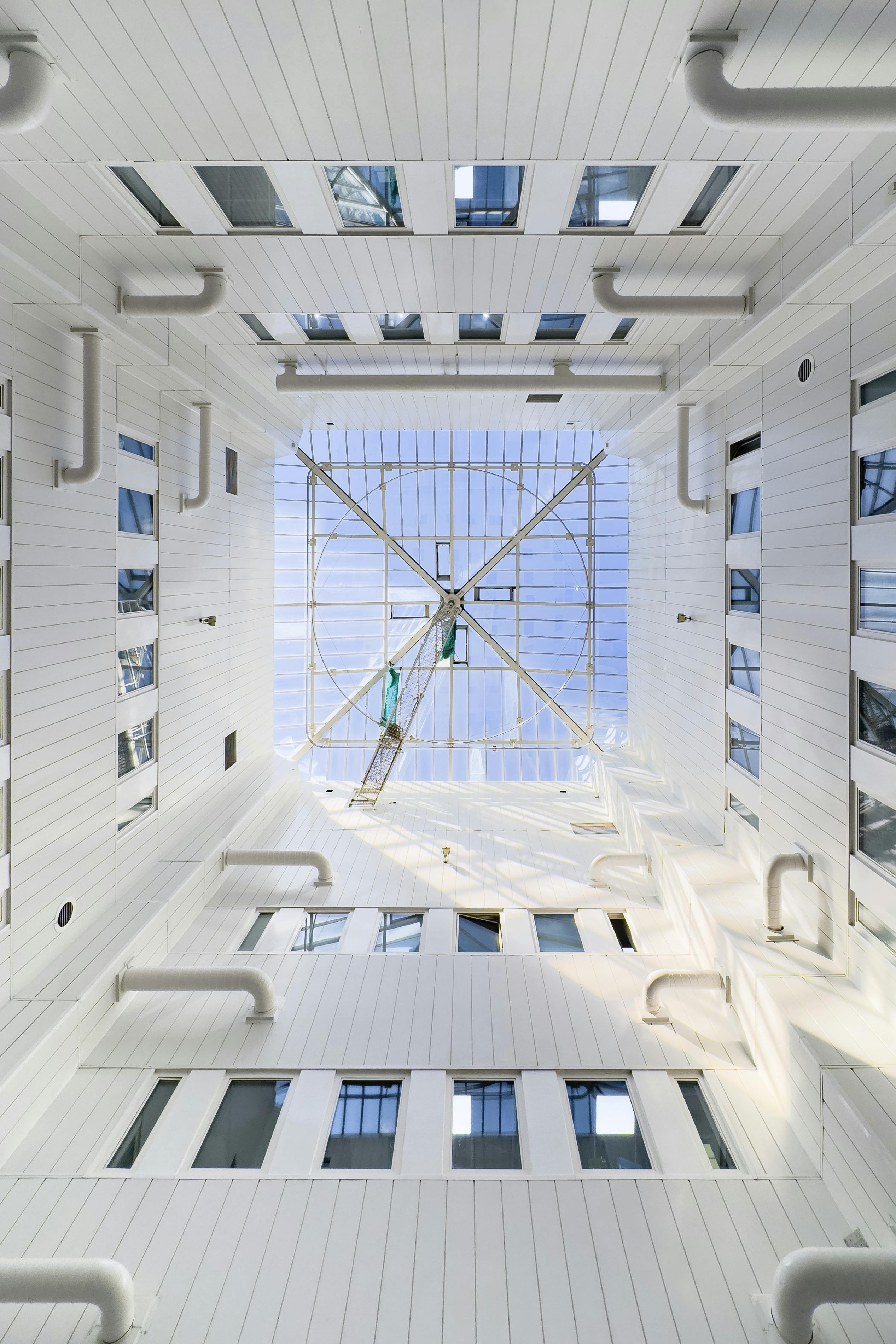 161 Marsh Wall, London, Offices, To Let - Cherryman