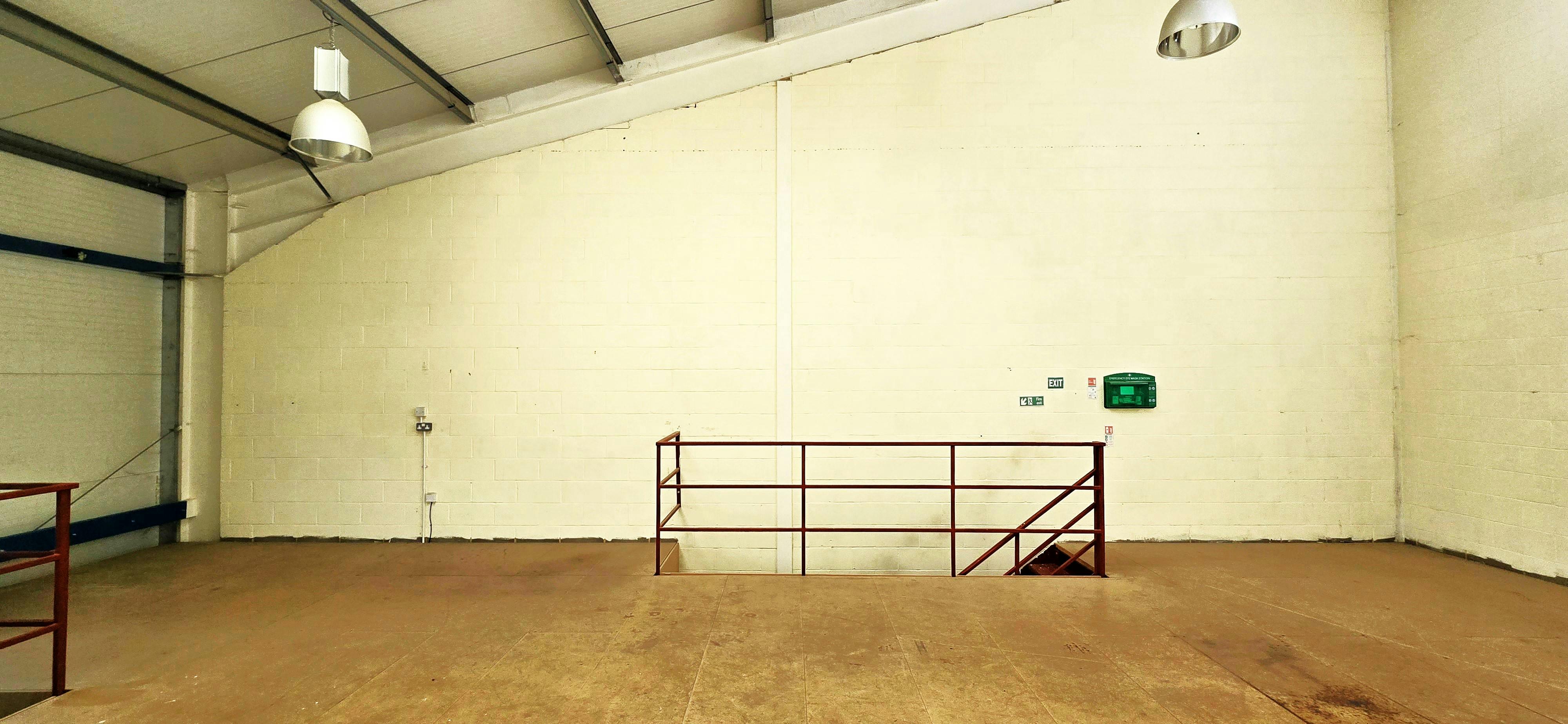 Unit 34, Cromwell Industrial Estate, Staffa Road, London, Warehouse ...