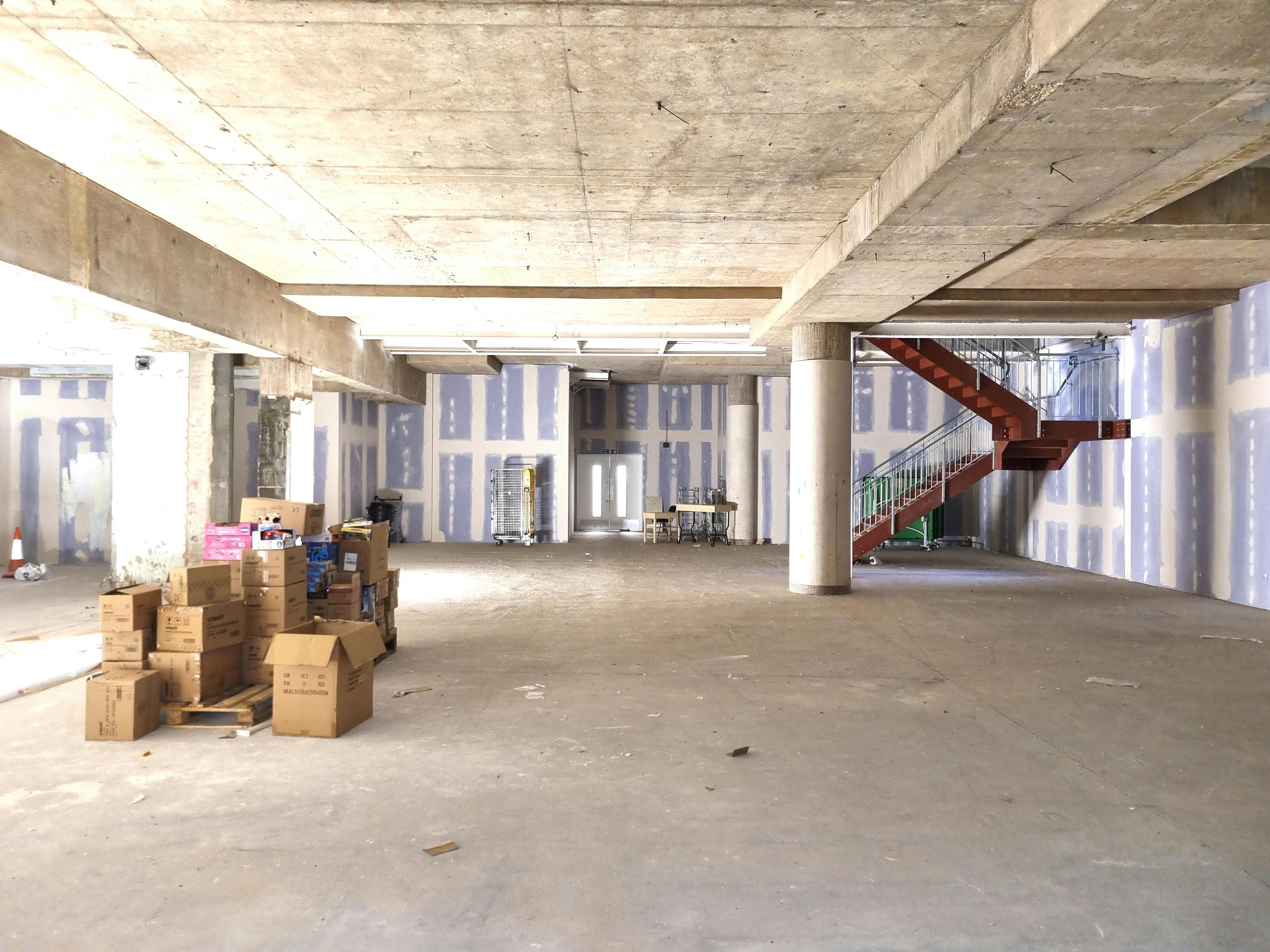 10C Swan Walk, Horsham, Office / Retail, To Let - Crickmay - AS