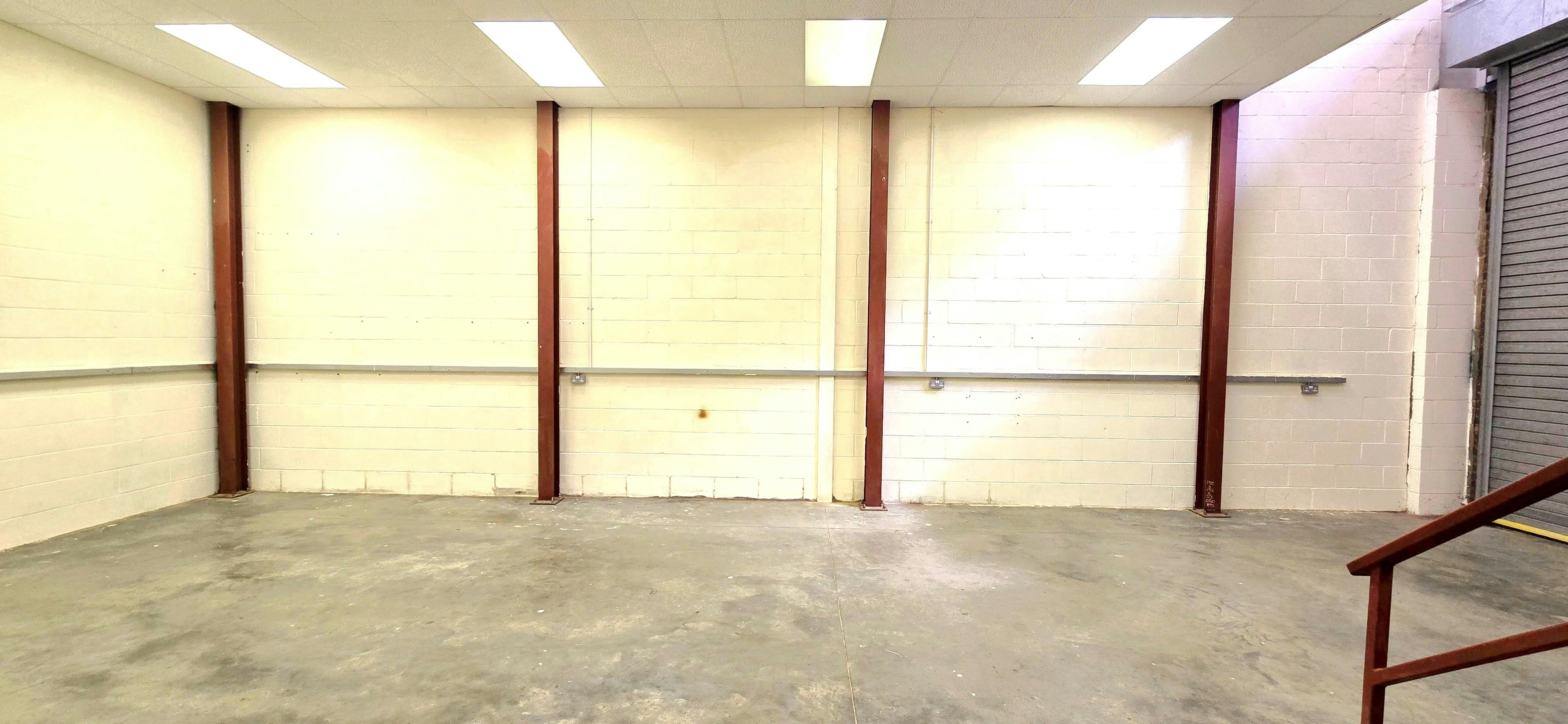 Unit 34, Cromwell Industrial Estate, Staffa Road, London, Warehouse ...