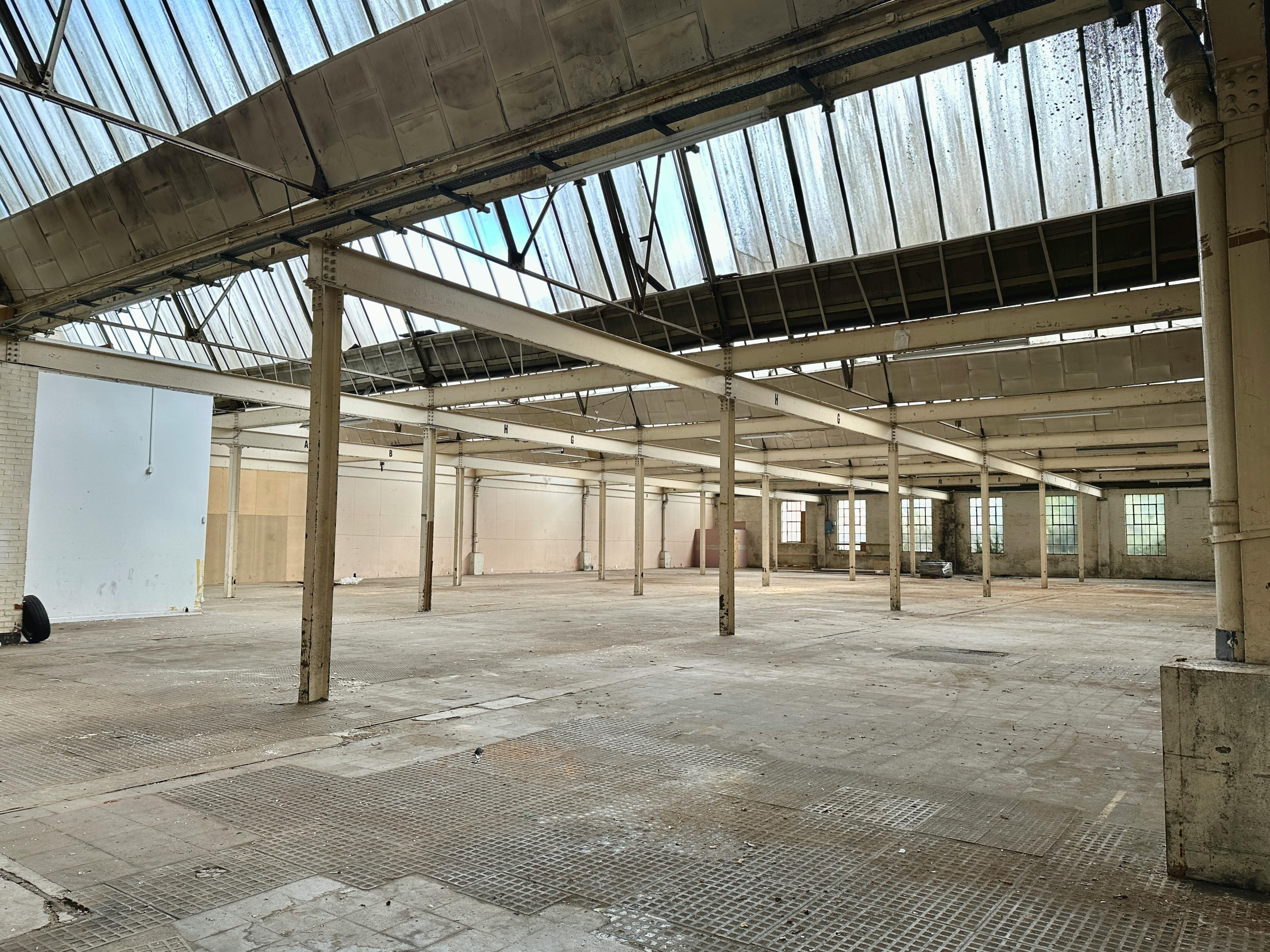 Unit 11a Britannia Estate, Luton, Industrial, To Let - S.R. Wood & Son