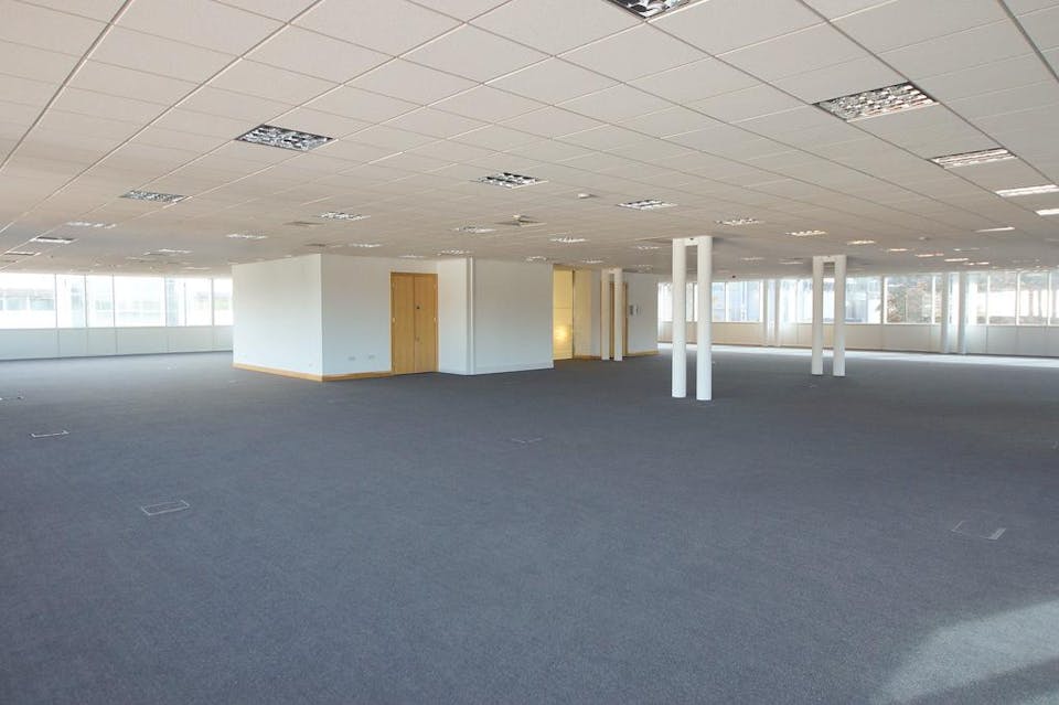 Queensgate House, Bracknell, Offices, For Sale - Rare Commercial Property