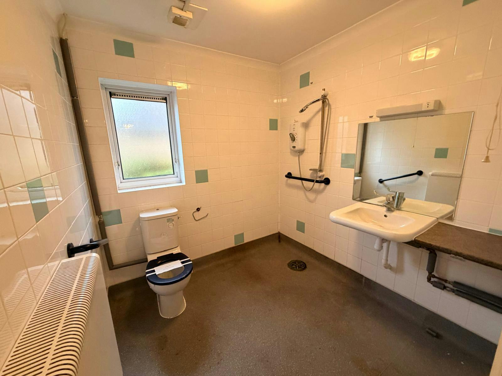 1 & 2 Bradd Close, South Ockendon, Development, For Sale - Ayers & Cruiks