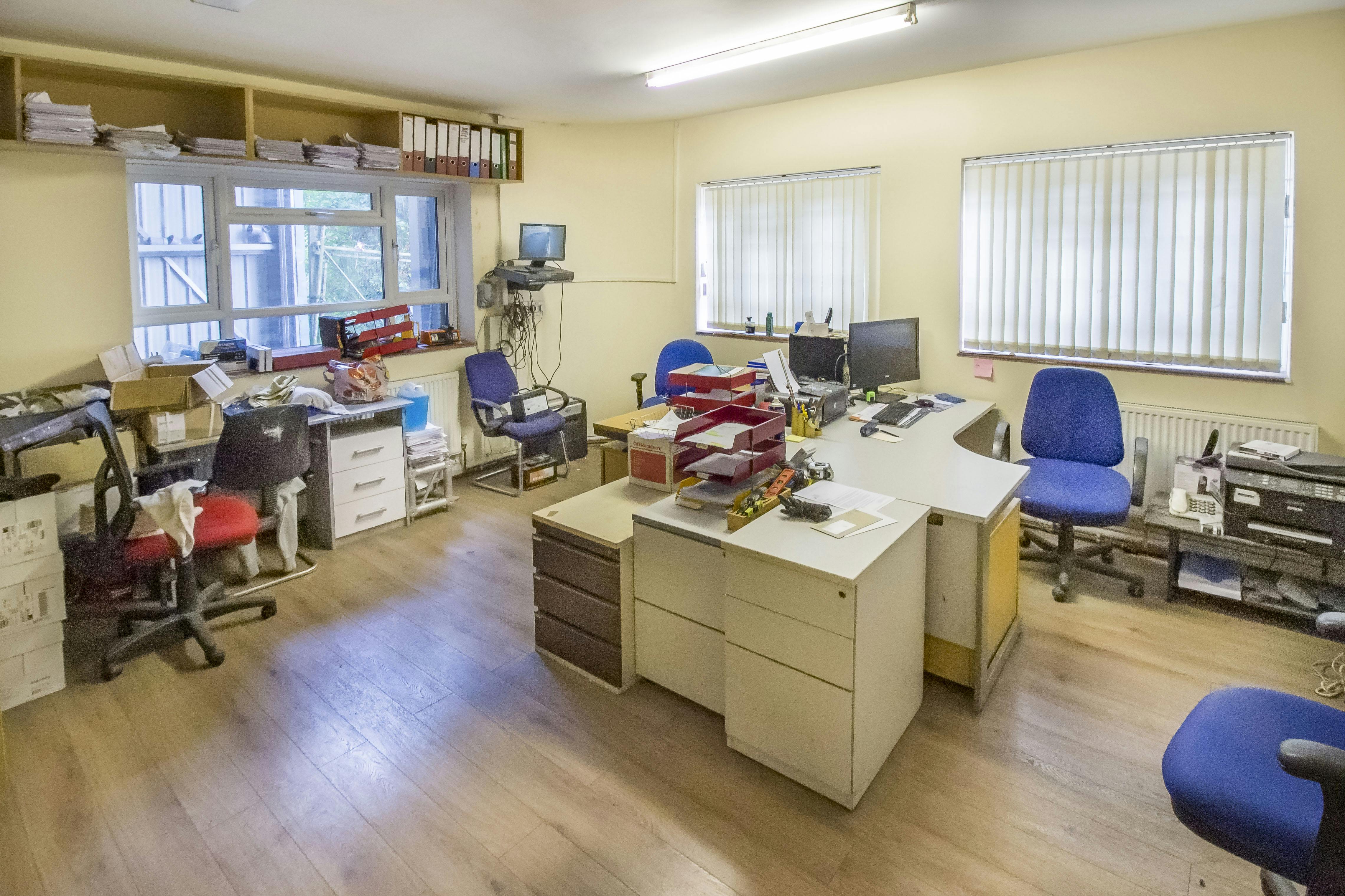 Unit 6 Eskdale Road, Uxbridge, Industrial / Warehouse, For Sale - Telsar