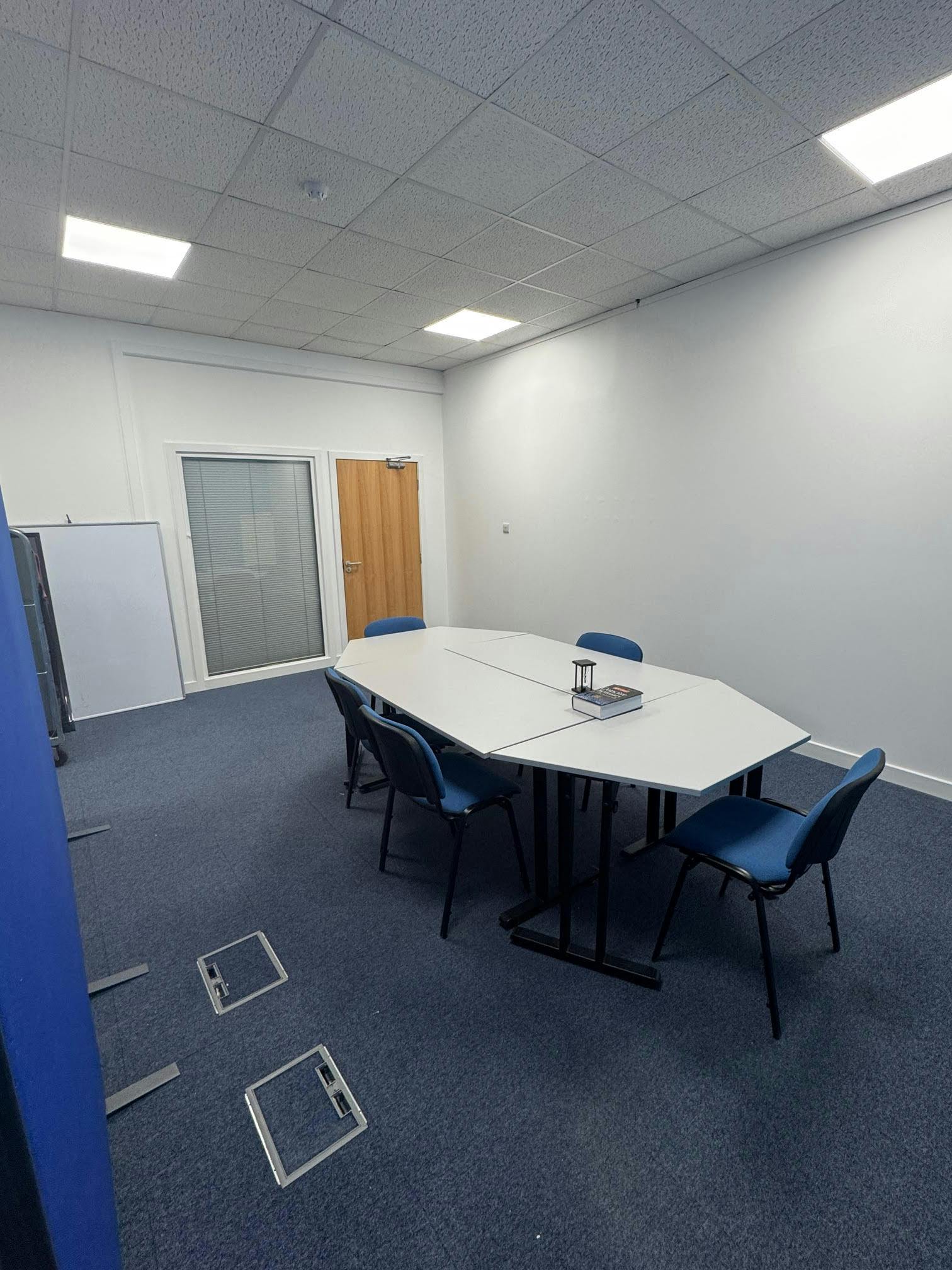Marathon House Offices, Marathon House, Kilmarnock, Offices / Offices ...