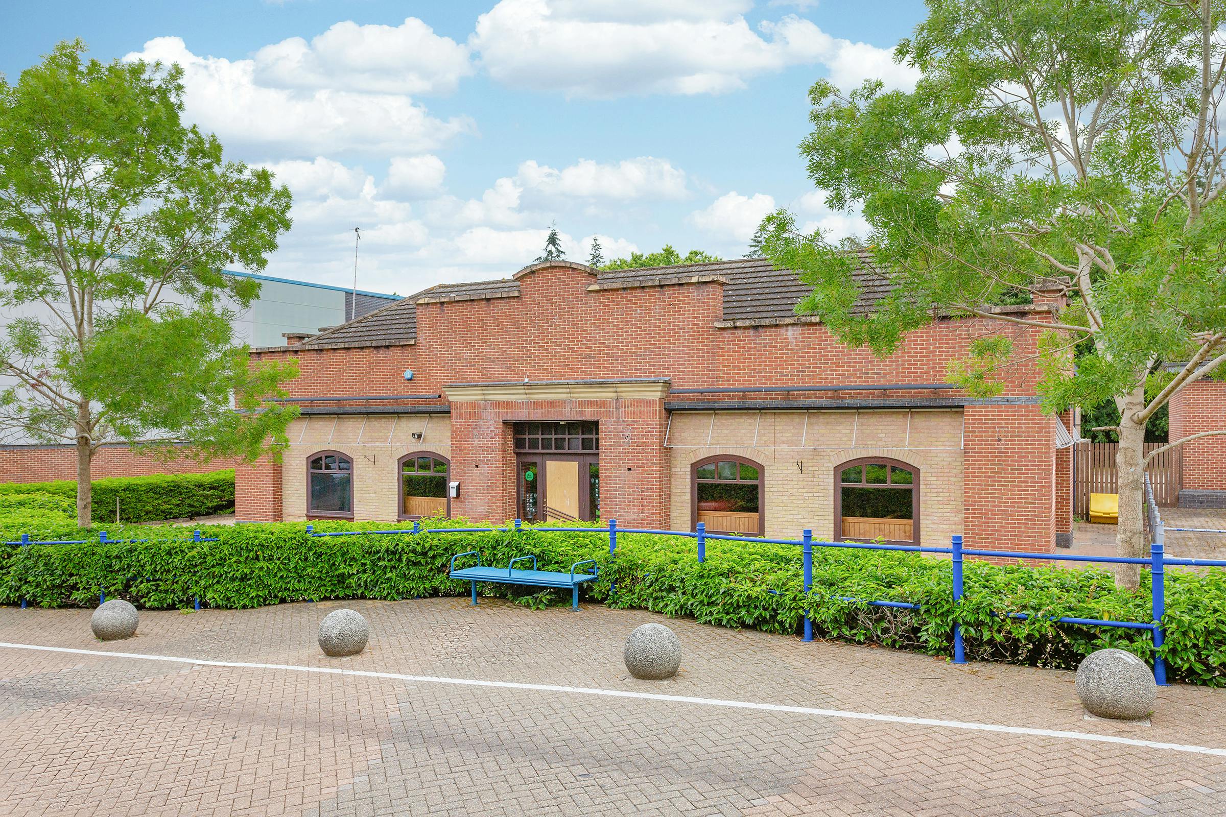 Unit 2, Knights Park, Tunbridge Wells, Restaurant, To Let - pthree