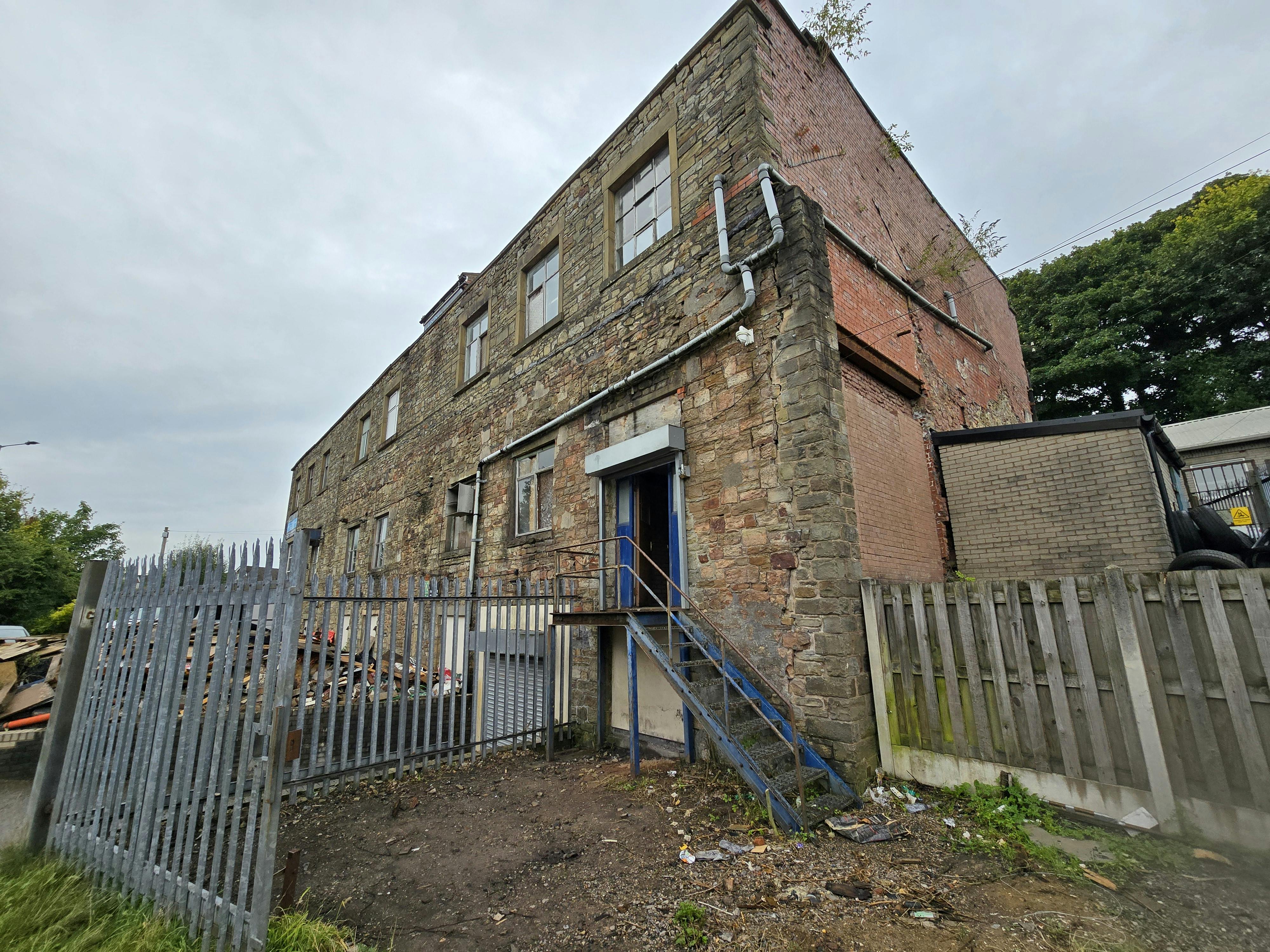 Bridge Mills, Edenfield, Bury - Pearson Ferrier